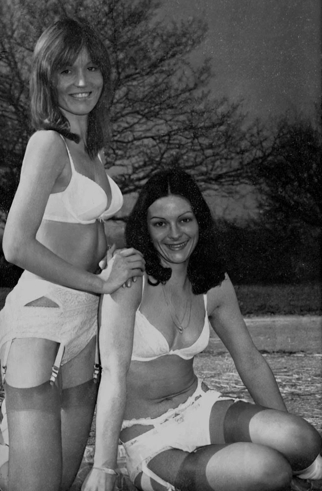 Vintage Fetish home to Spick, Span and Beautiful Britons a regular blog with model info ...