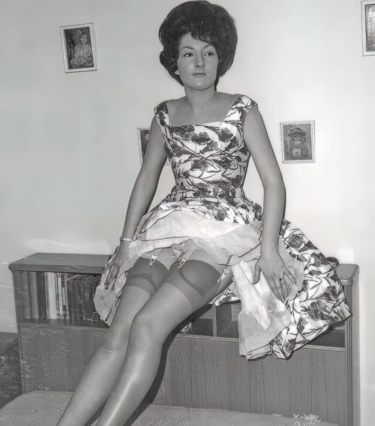 Joan Glover - Spick, Span and Beautiful Britons Pin-Up Model from the 1960's — Vintage Fetish