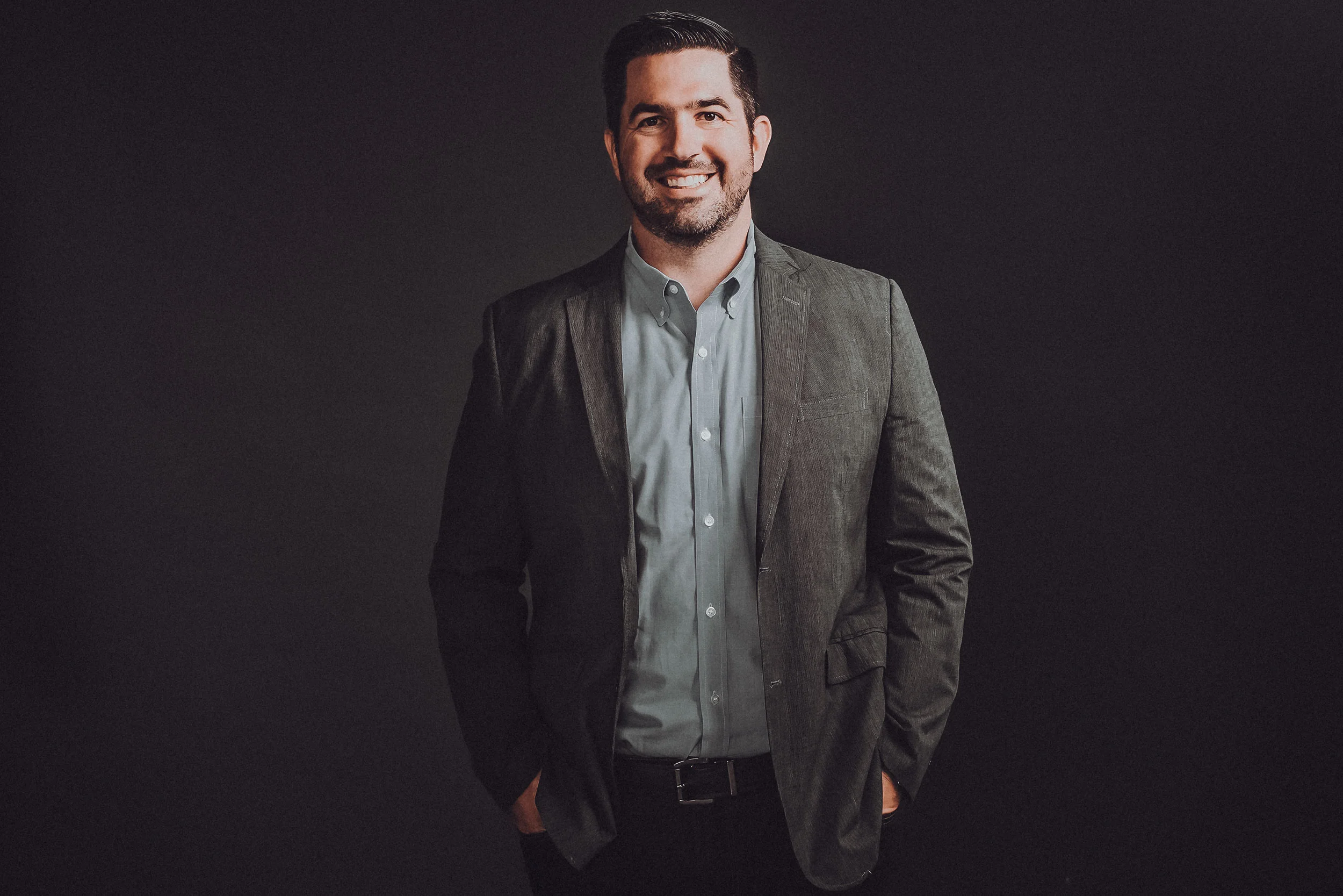 About Sean Parnell | #1 NYT Bestselling Author — Sean Parnell