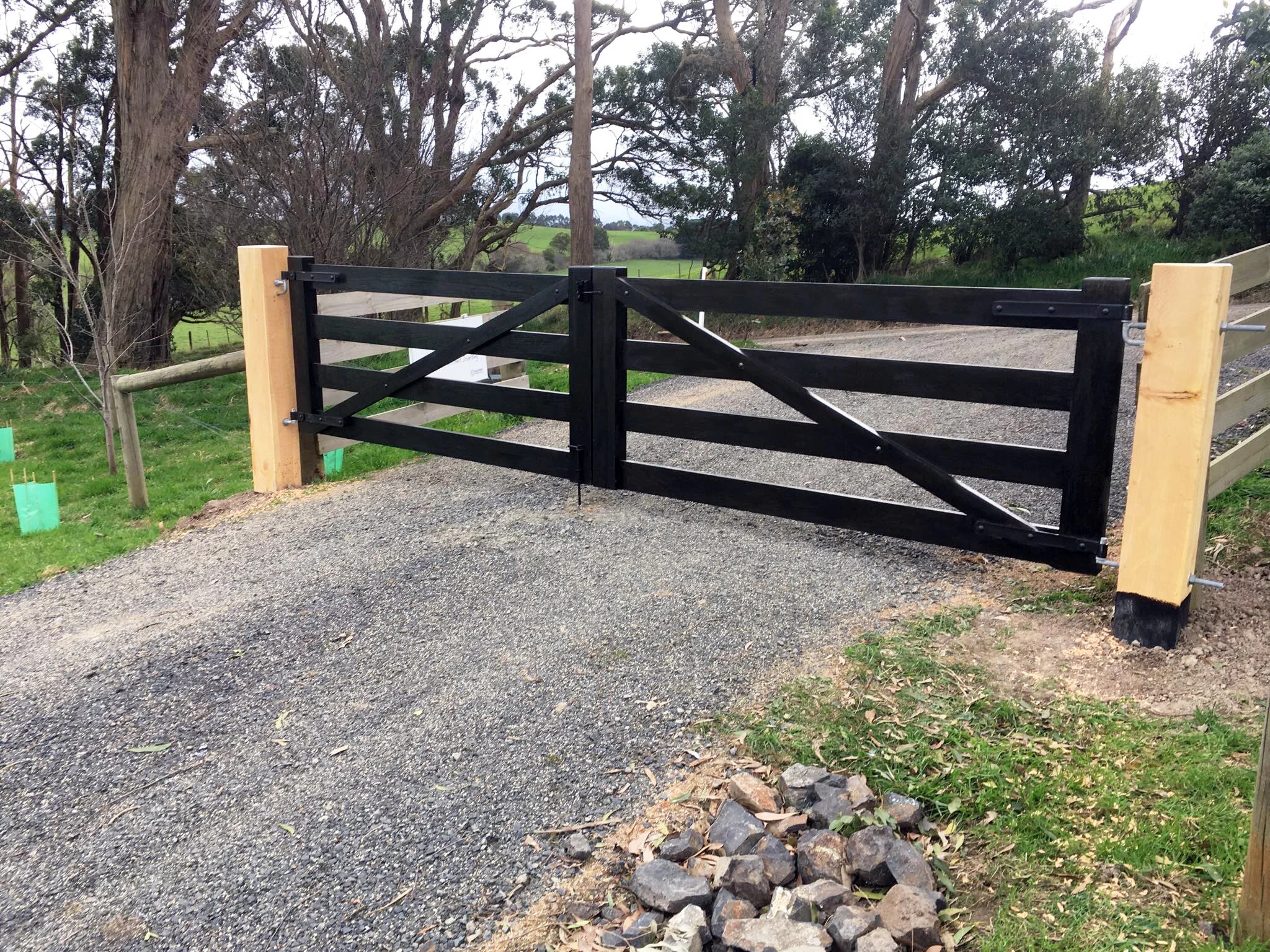 Rail Style Gates | Rail Fence Gate - Gippsland Timber Gates