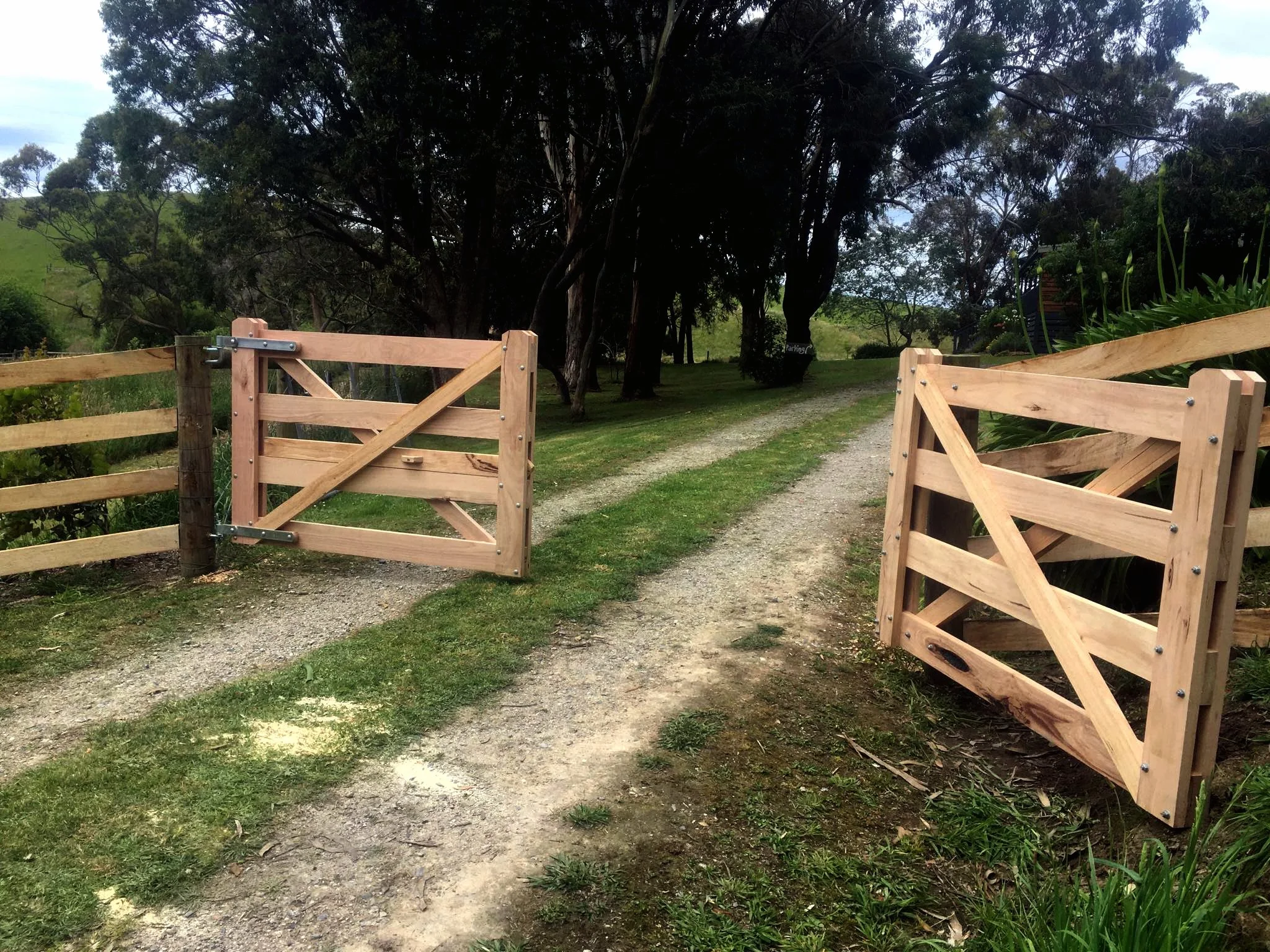Rail Style Gates | Rail Fence Gate - Gippsland Timber Gates