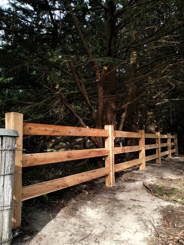 Post & Rail Fencing - Gippsland Timber Gates