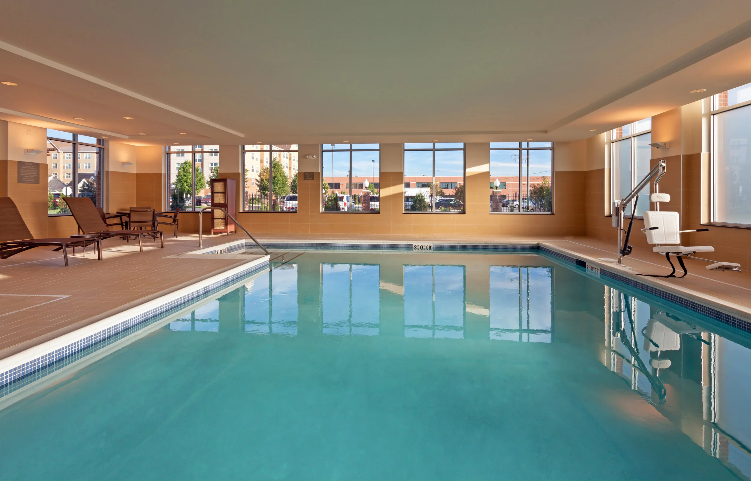 Photo Gallery — Midway Hotel Center