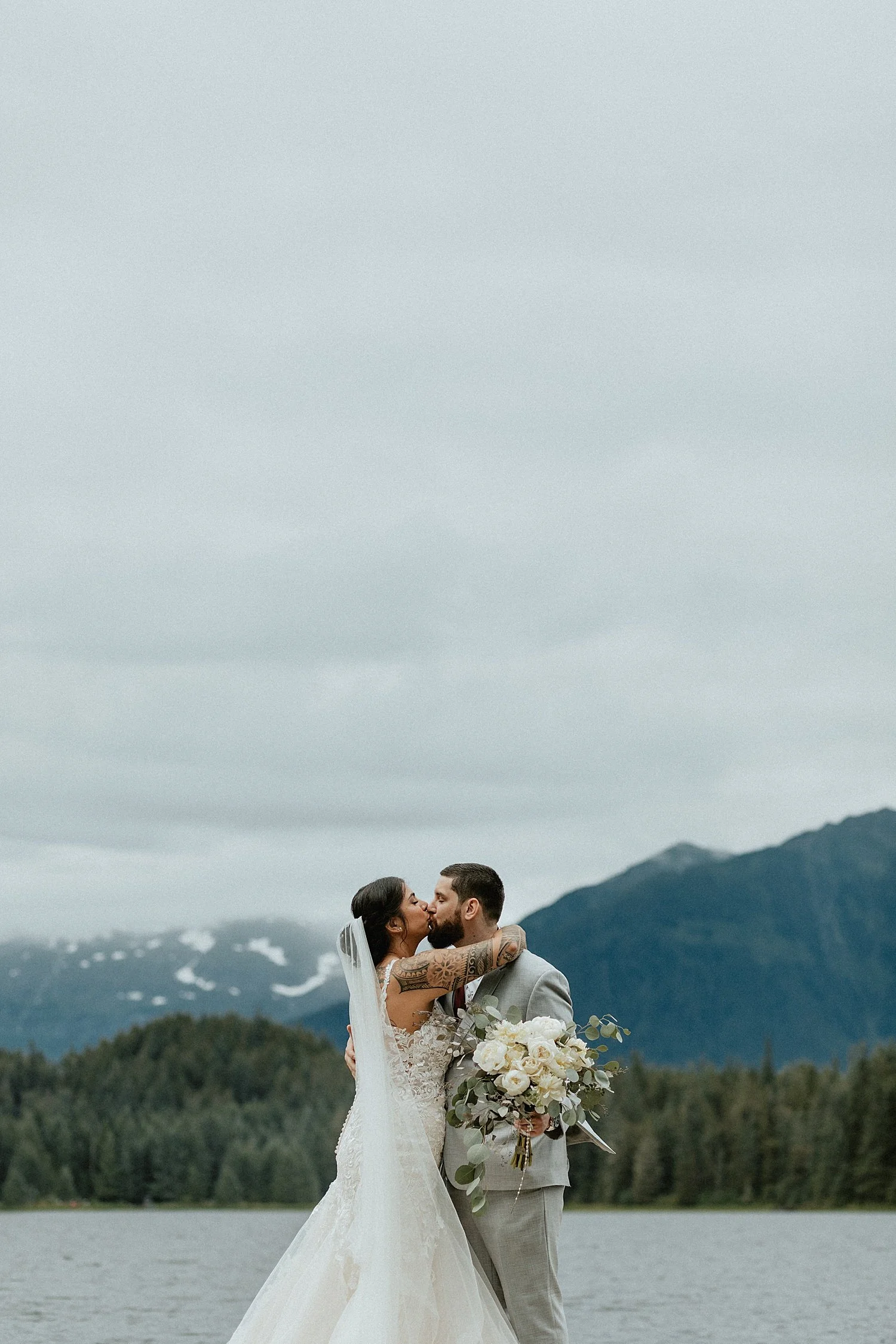 Rachel Struve Photography | Anchorage Alaska Elopement Photographer