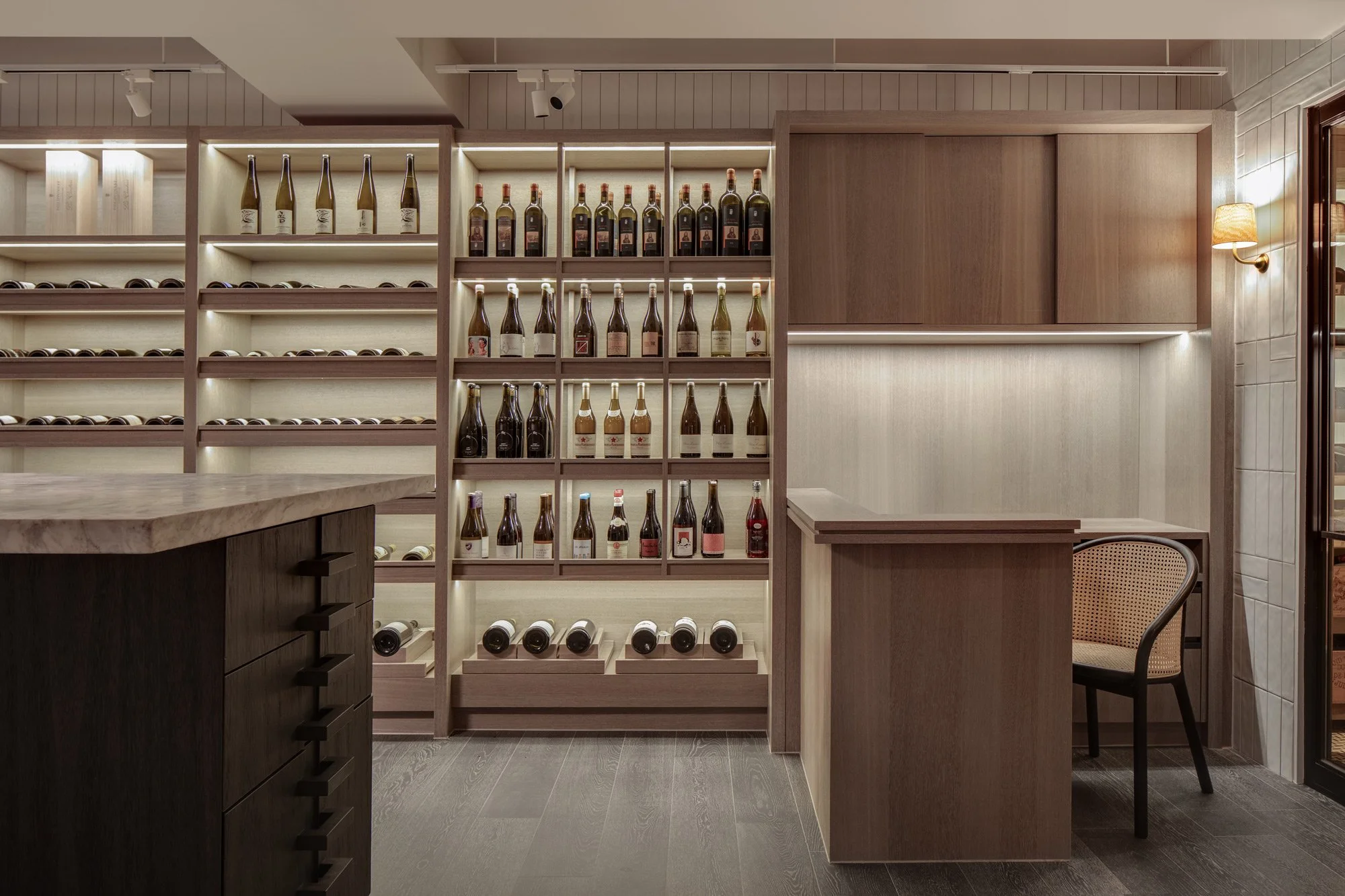 Ginsberg & Chan Wine Merchants — ACDO