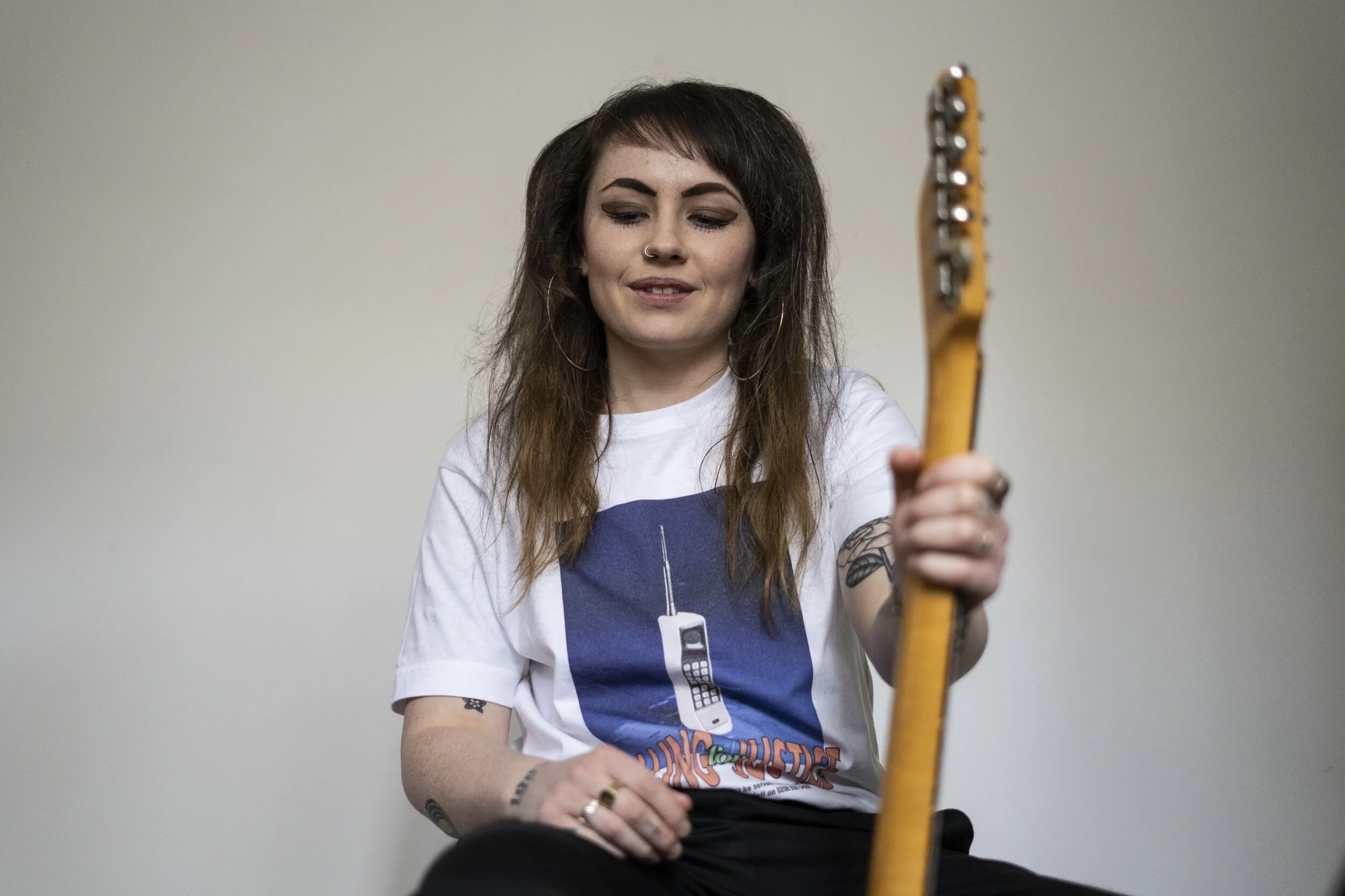 Nia Wyn - '10 Seconds' — When The Horn Blows