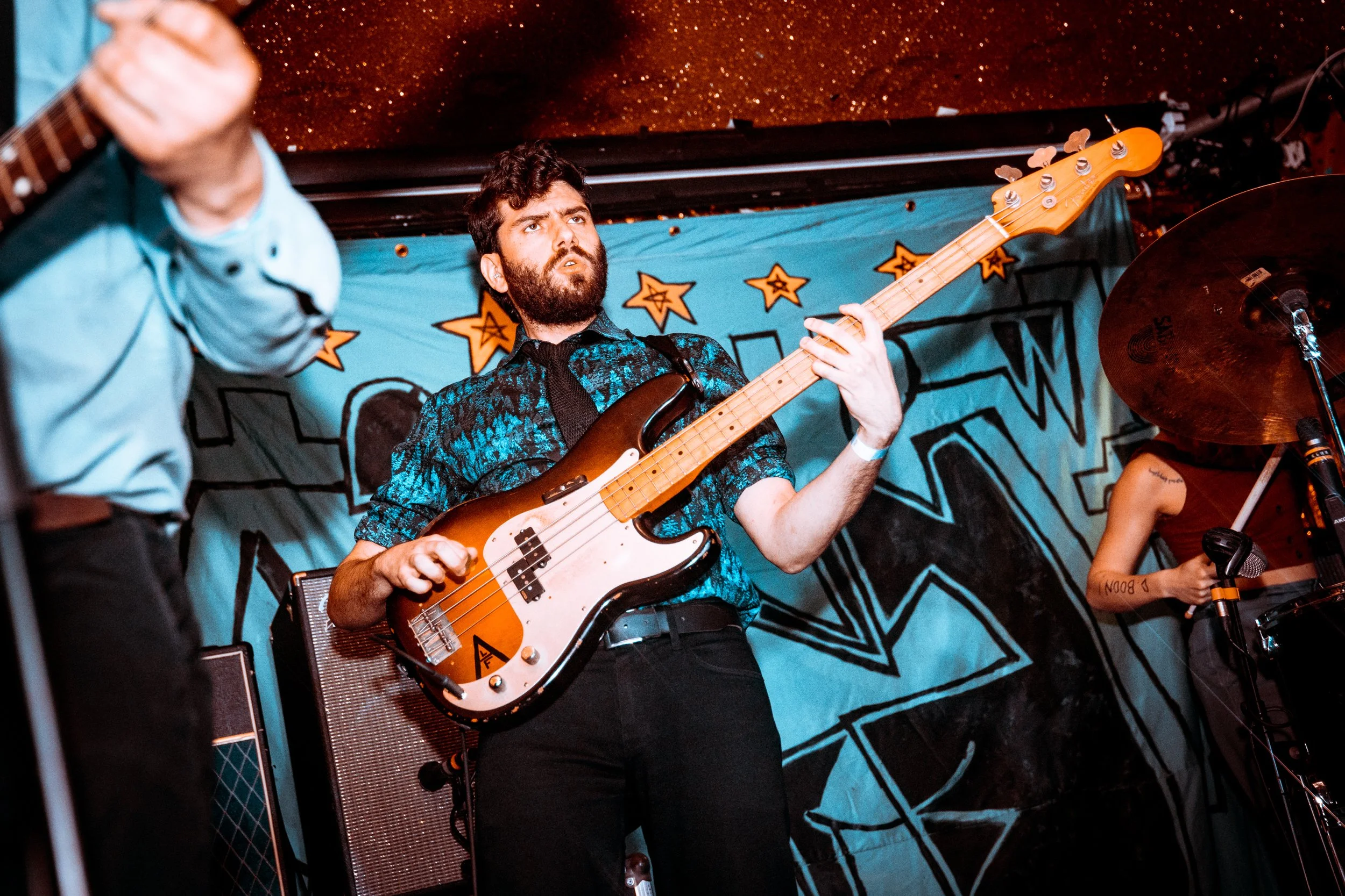 Live Review: Bodega - Moth Club, London 29/03/2022 — When The Horn Blows