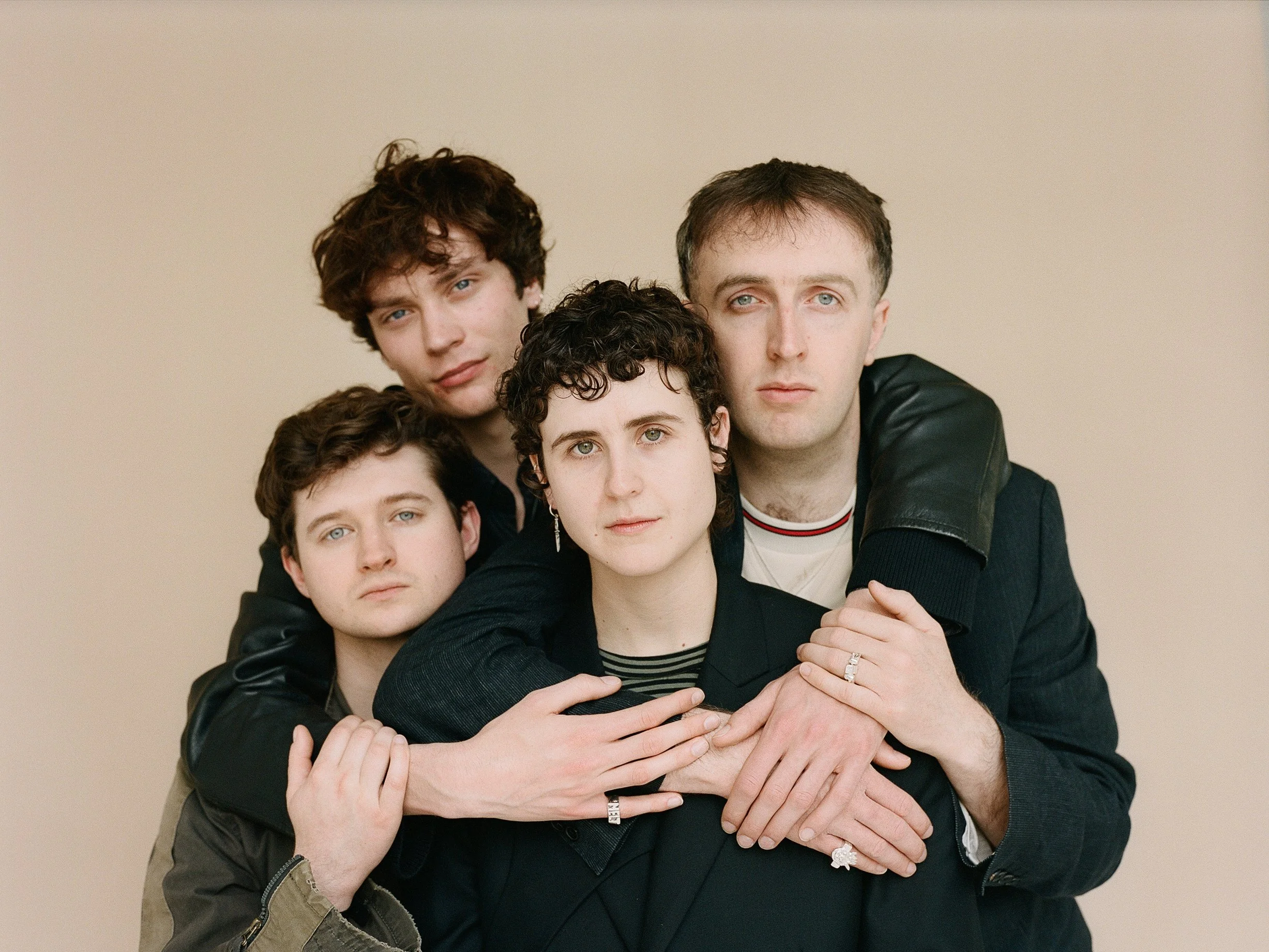 Features — When The Horn Blows