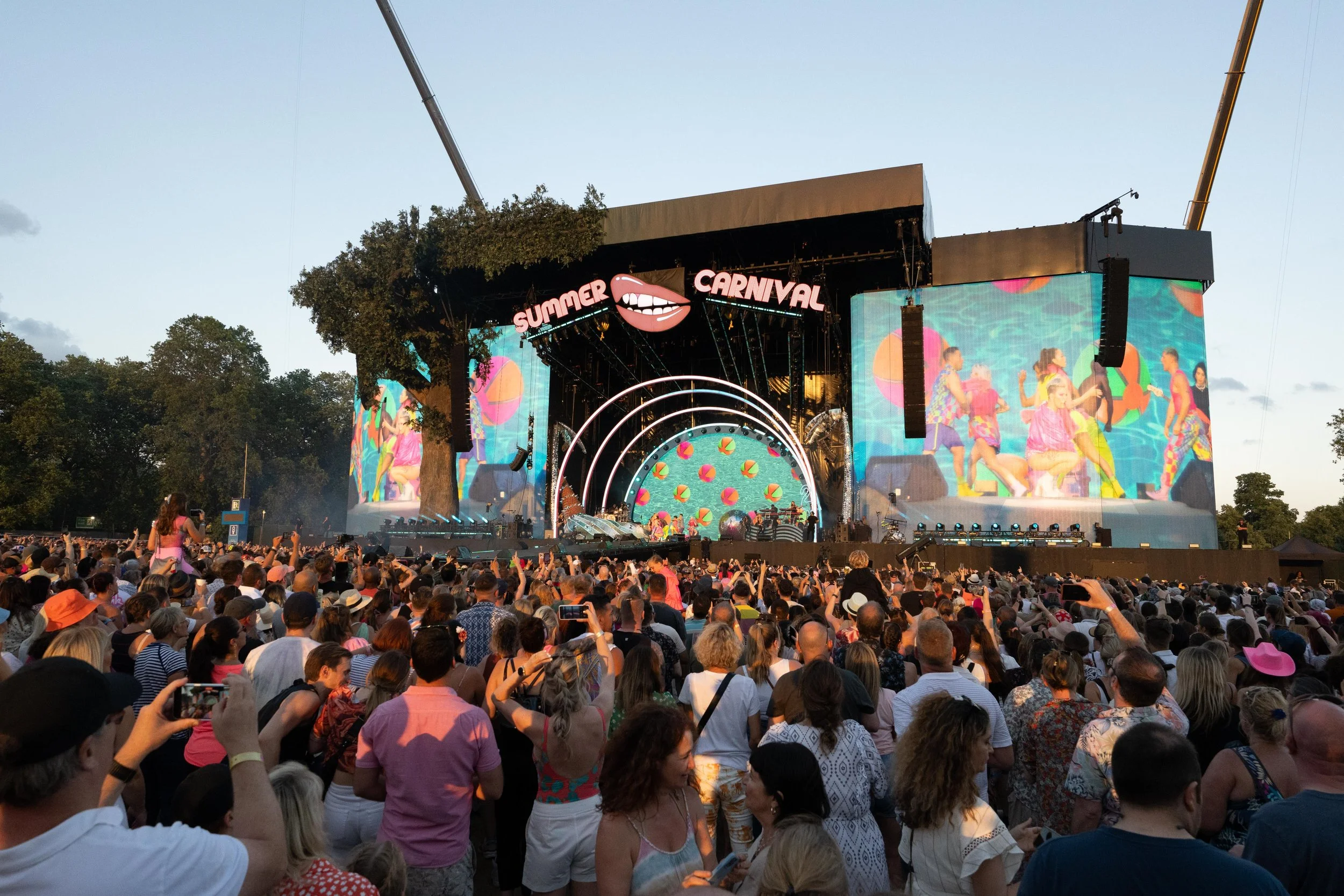Festival Review: P!NK - British Summer Time Hyde Park, London // June ...