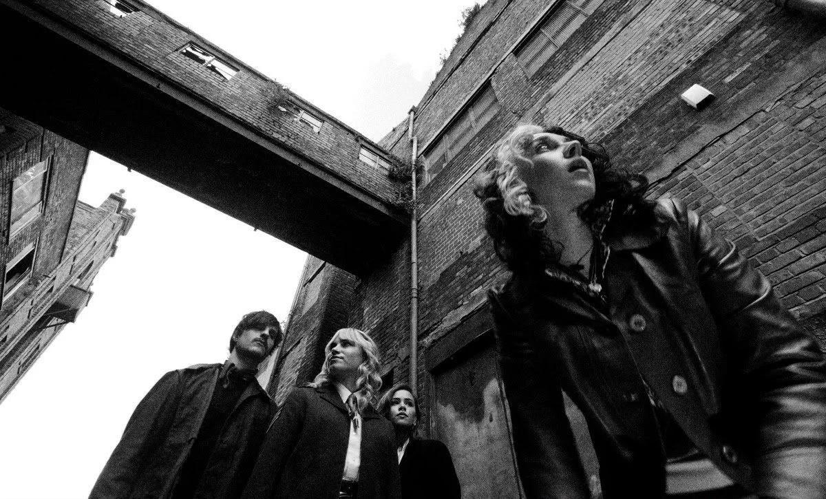 EP Review: Picture Parlour - 'Face In the Picture' — When The Horn Blows