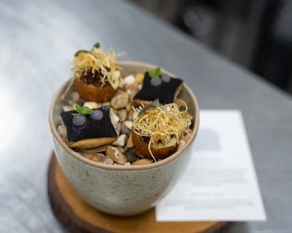 Restaurant Interlude