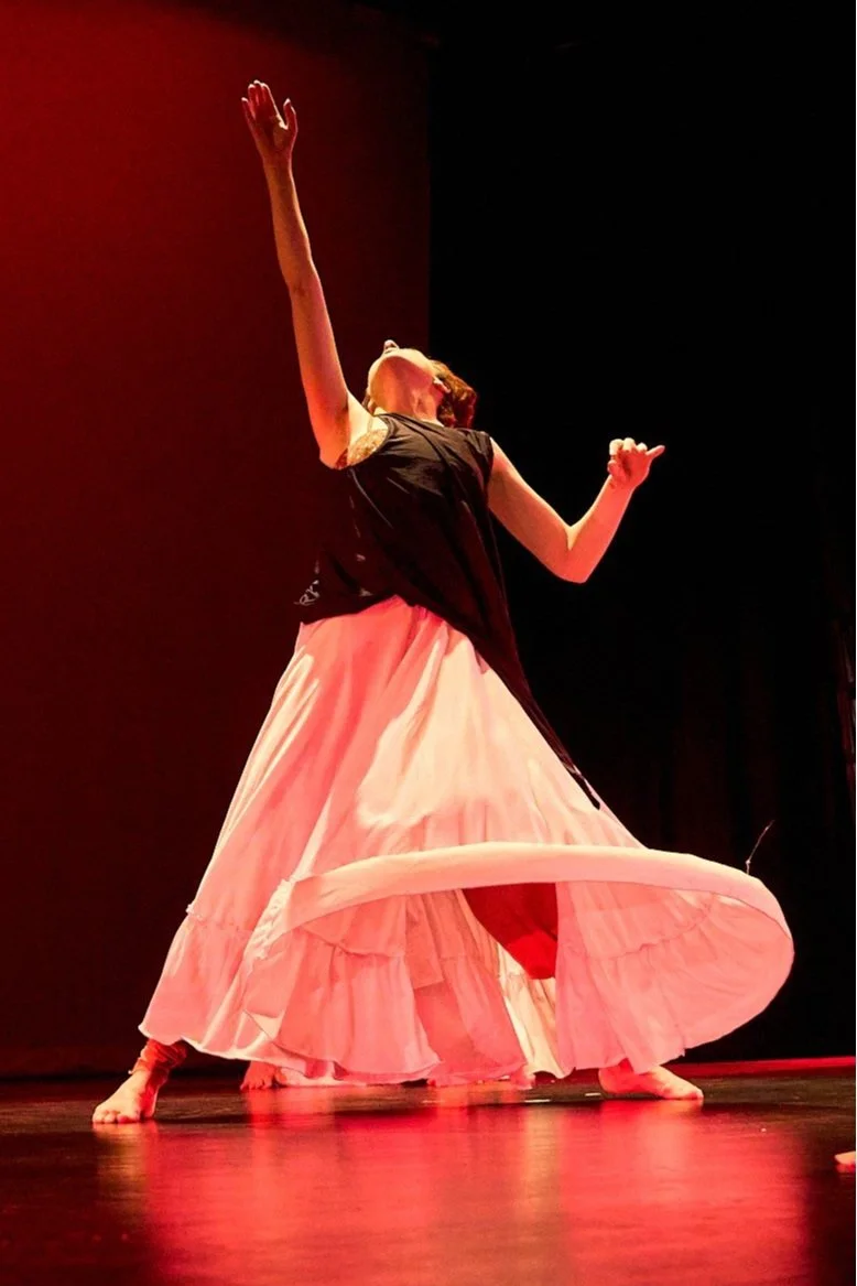 Dancers — Valerie Green