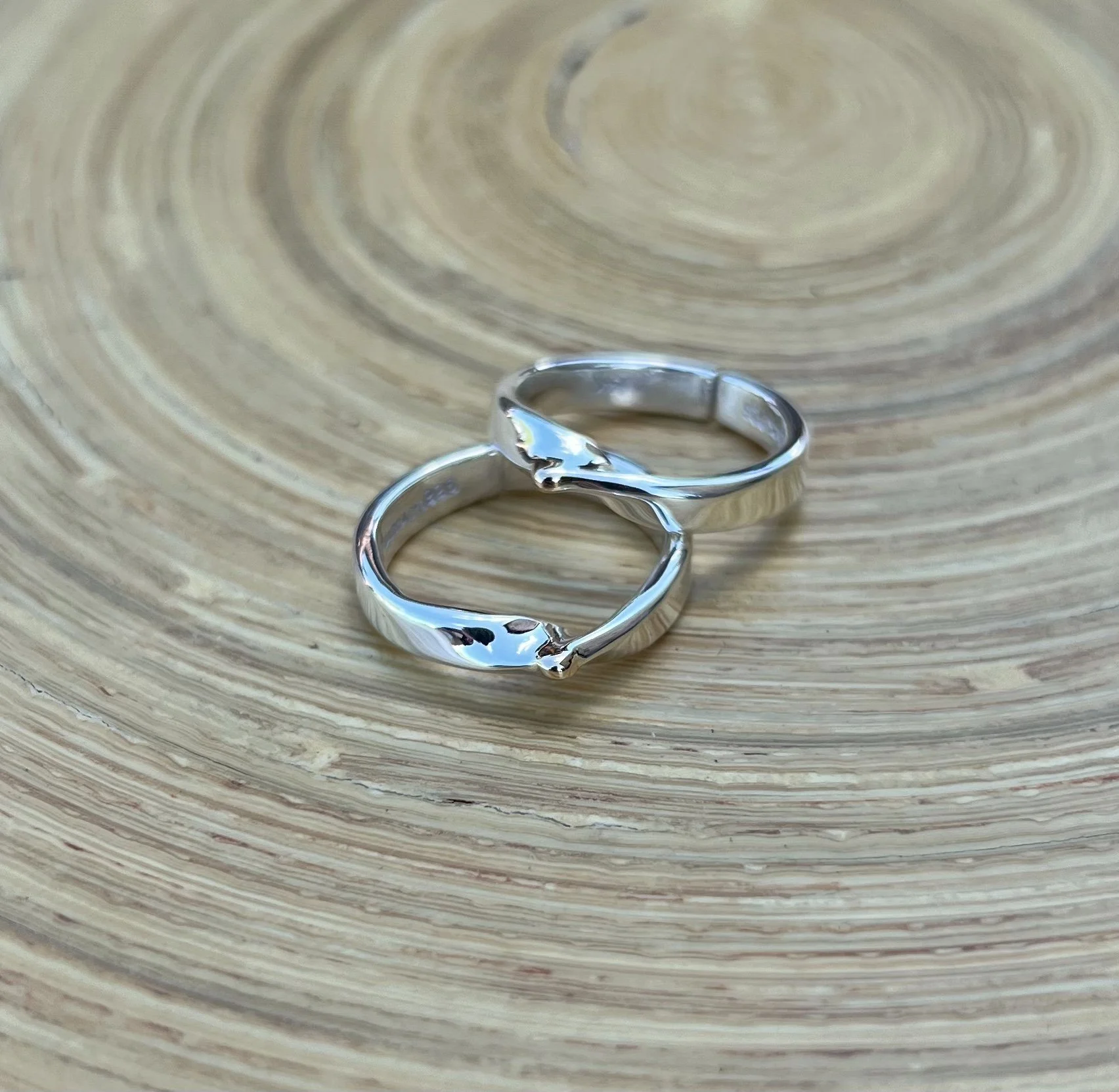 Lilly Barrack / Hand-made sterling silver gemstone jewelry