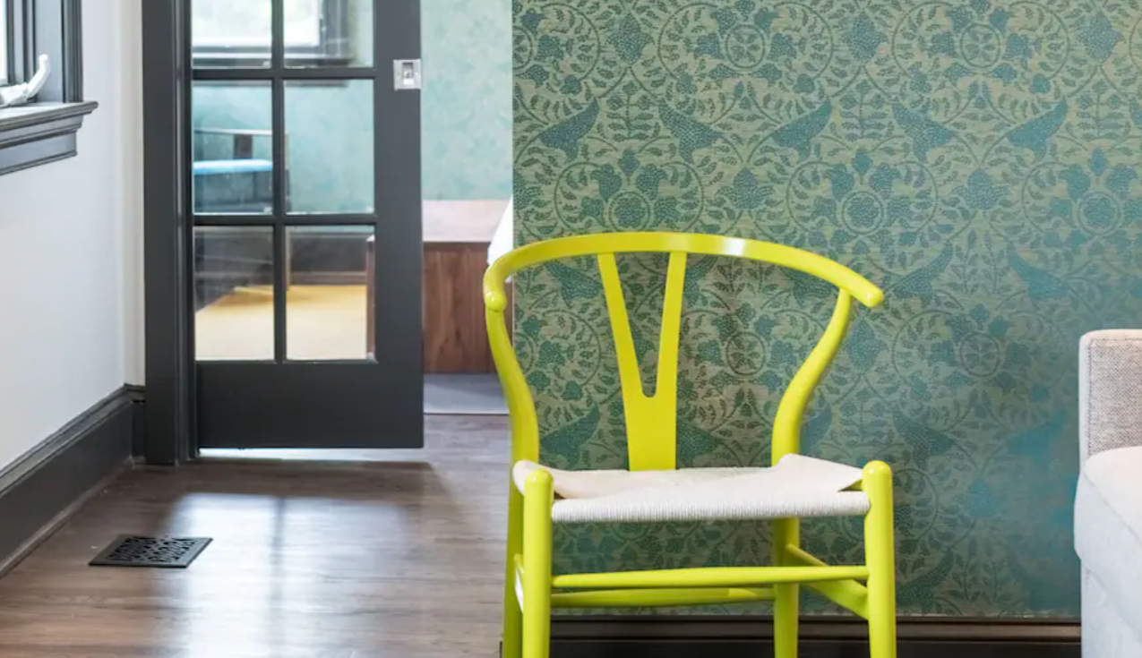 Description — The Poppy Georgetown