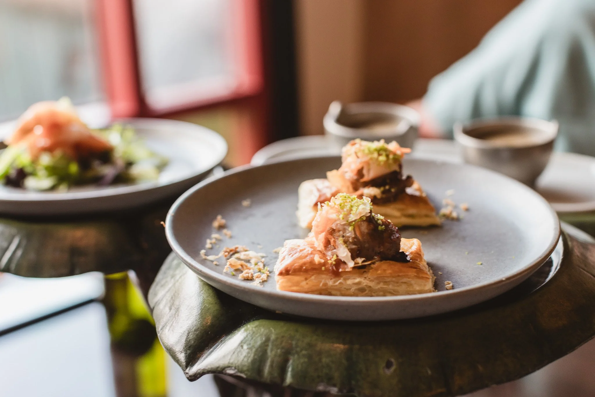 The Complete Guide to Making Disney Dining Reservations — Hillary ...