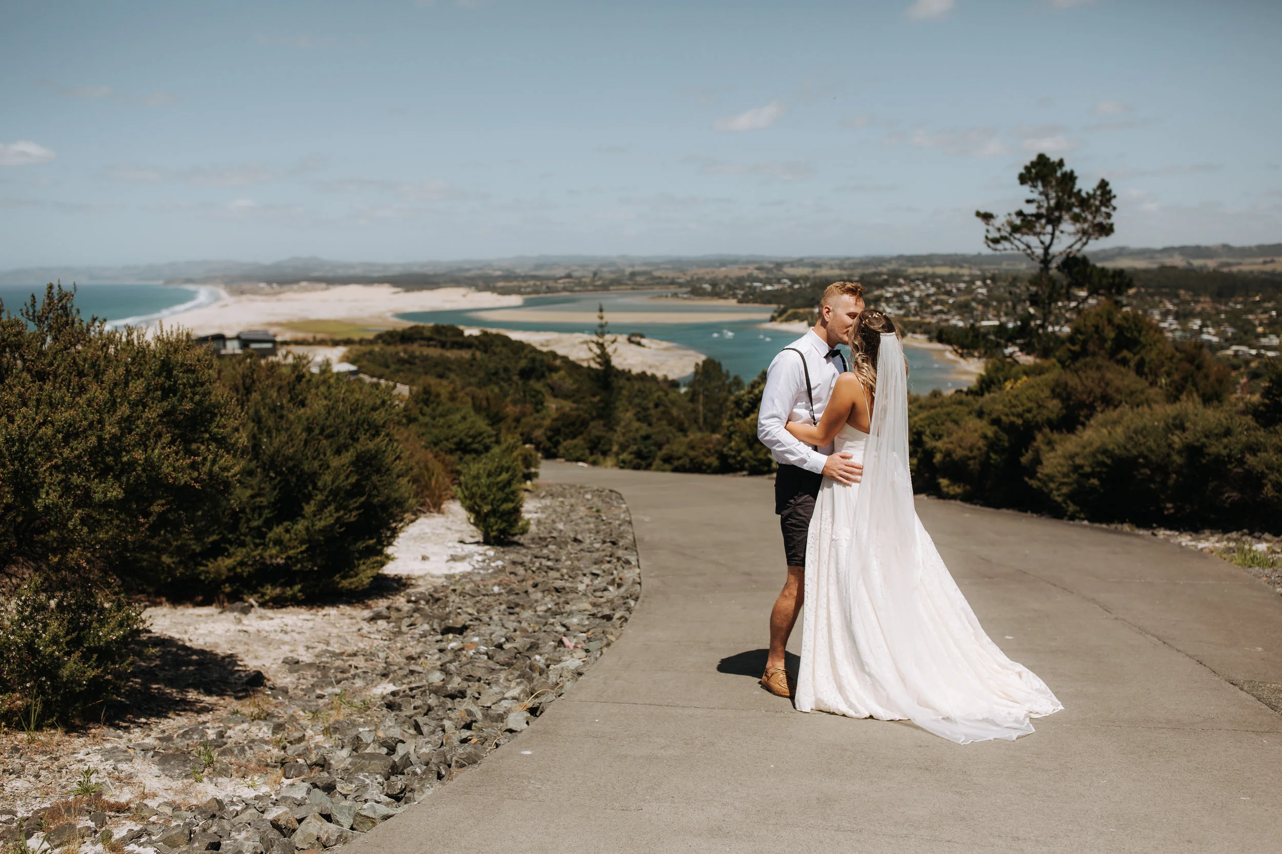 Jessica & Jake — Bride & Groom Magazine