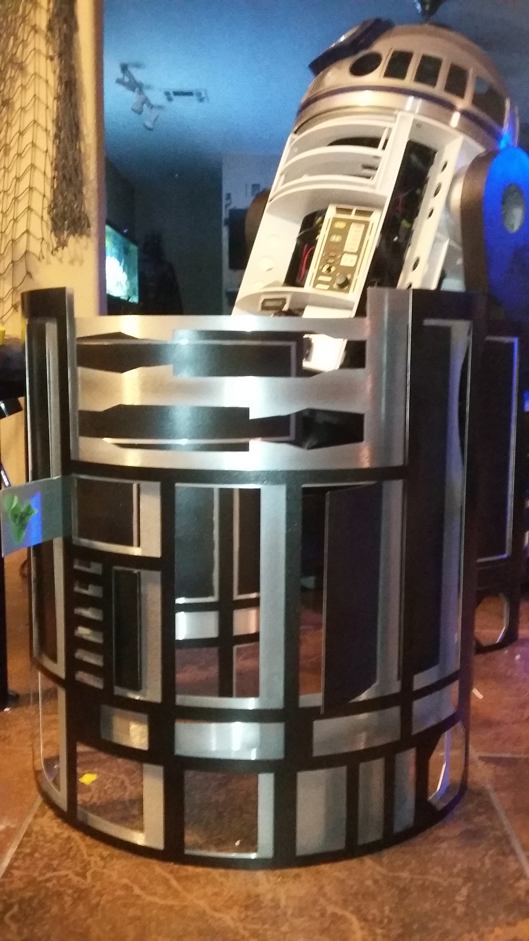 R2-2D — Desert Scum