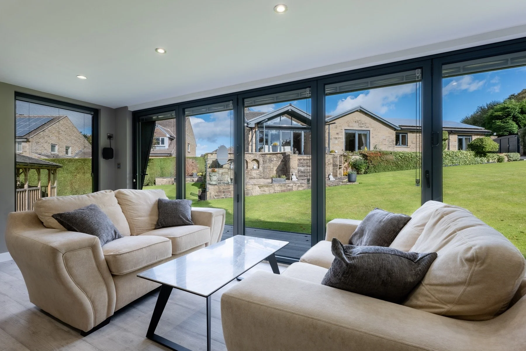 Swift Unlimited … Life-Changing Detached Extensions