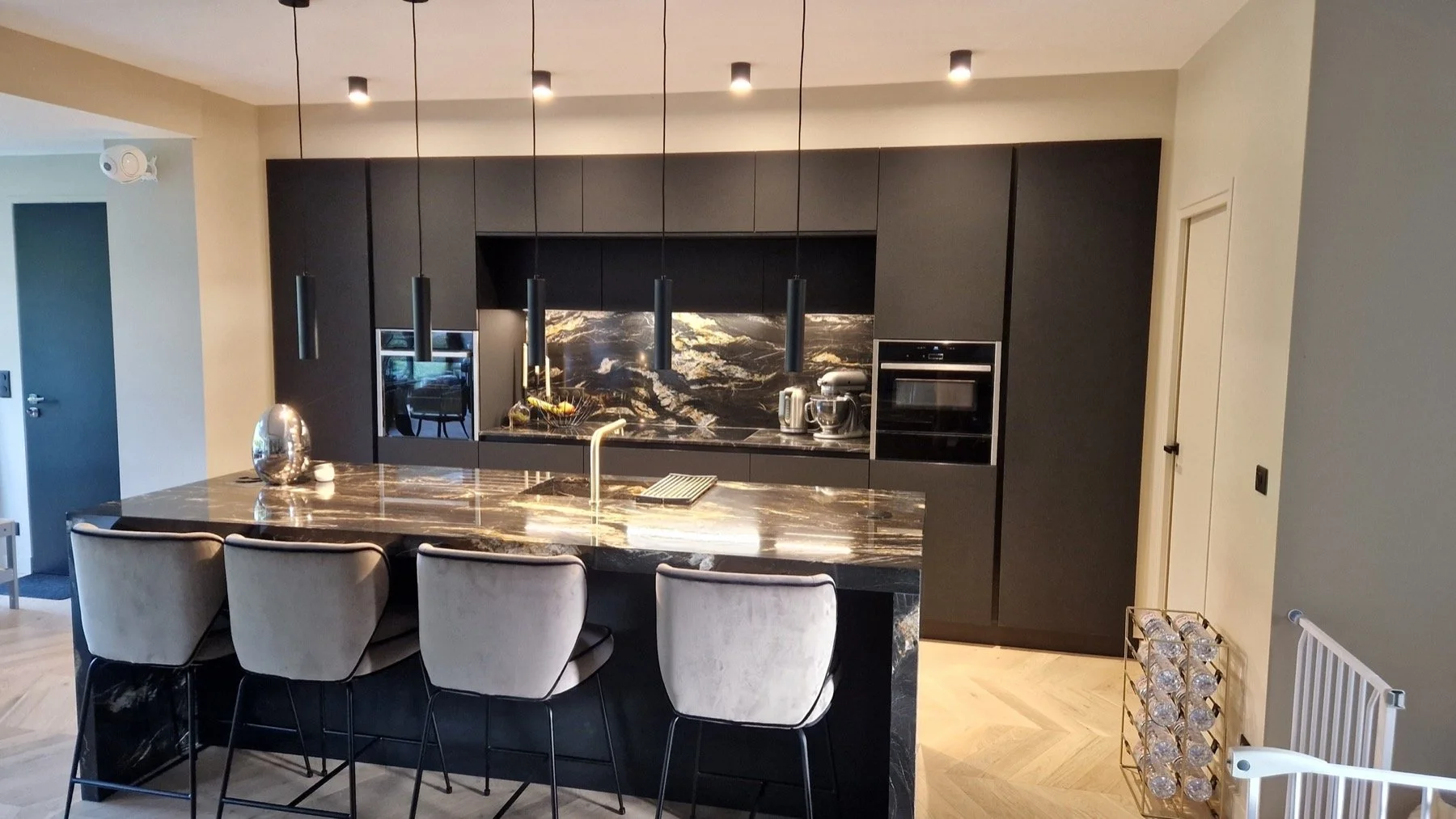 Virtual Reality in Kitchen Design