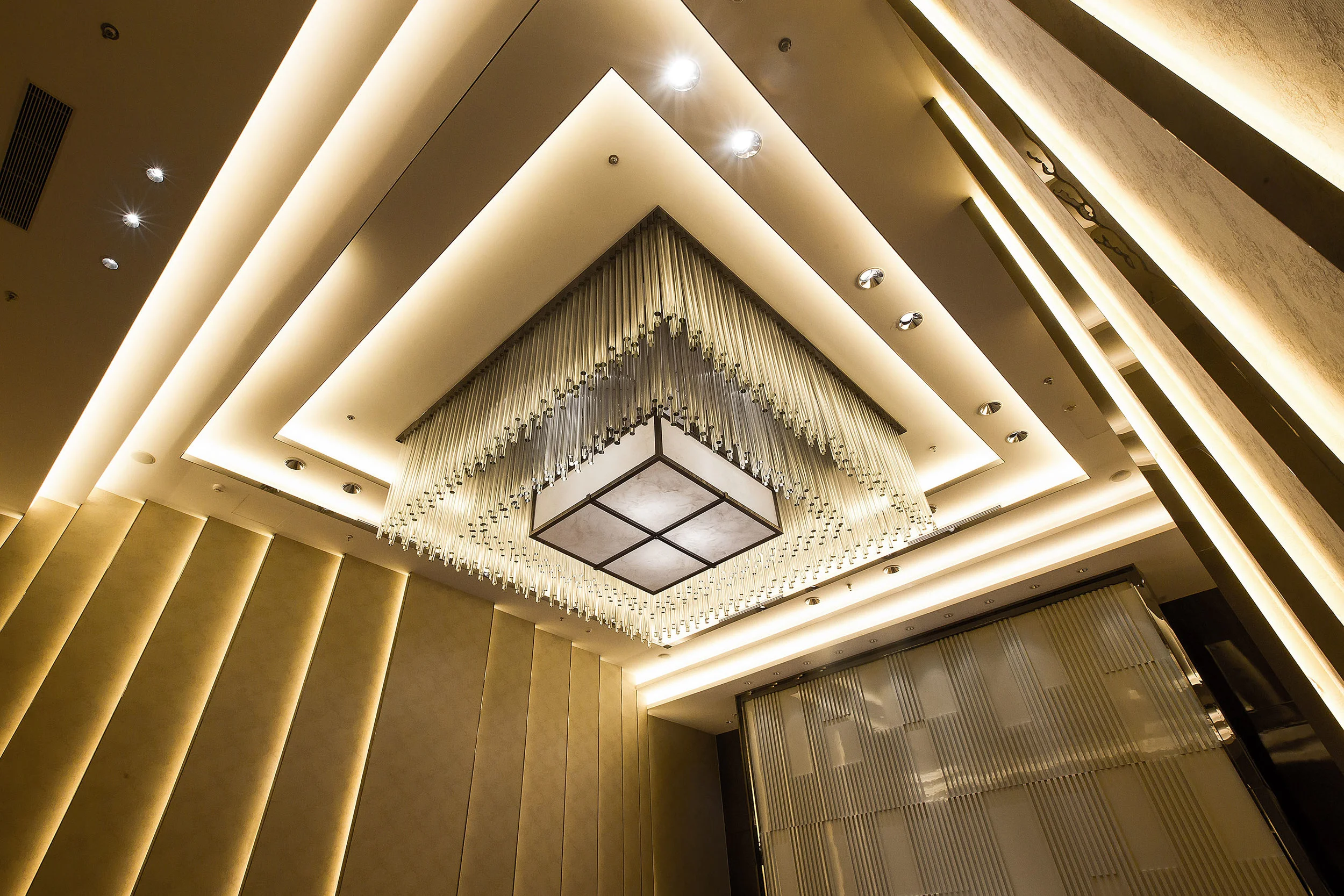 Ricardo Lighting - Shanghai Marriott Hotel Parkview