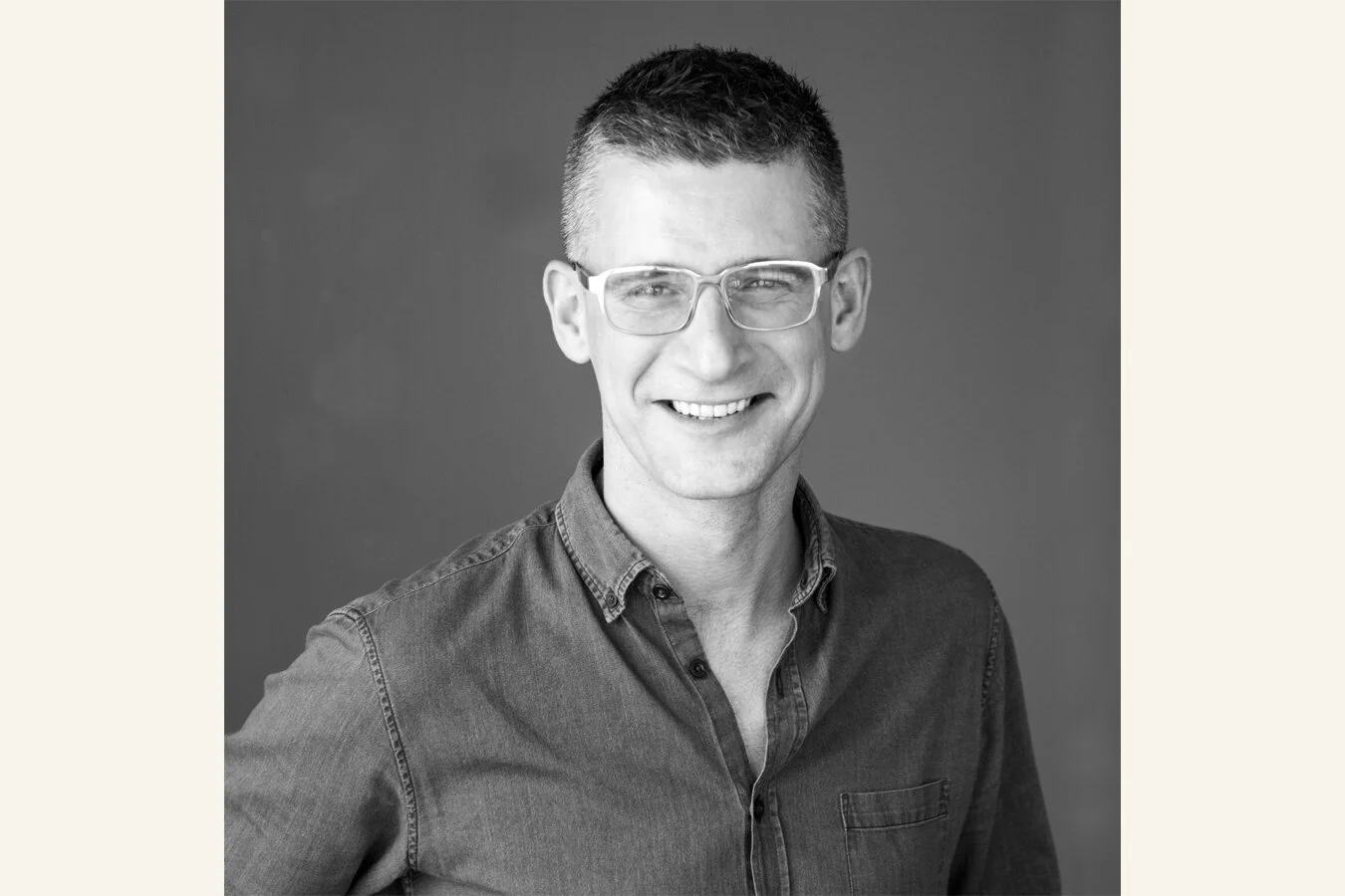 MEET THE TEAM — SUNA