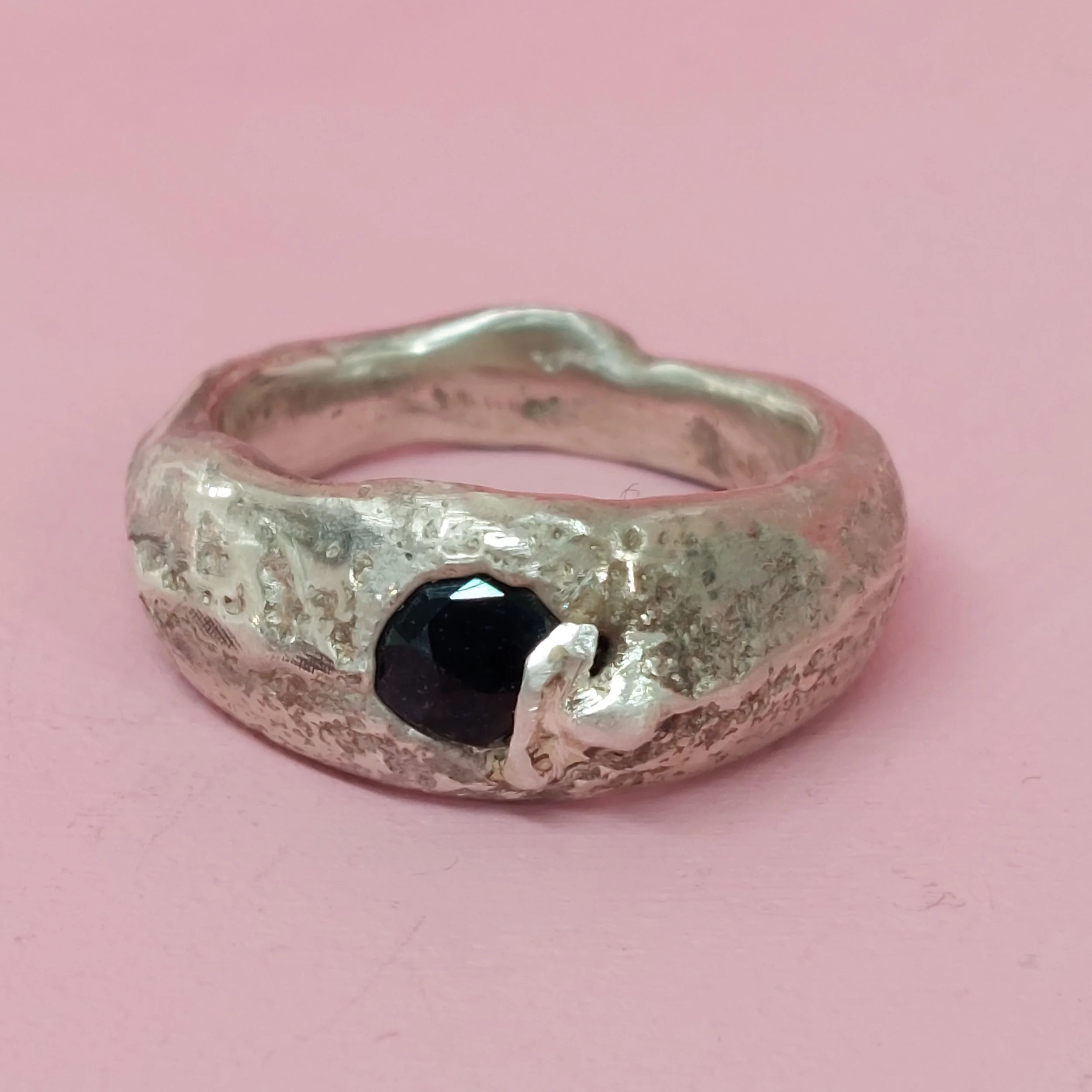 KERI-MEI ZAGROBELNA : NECKLACE — THE JEWEL AND THE JEWELLER