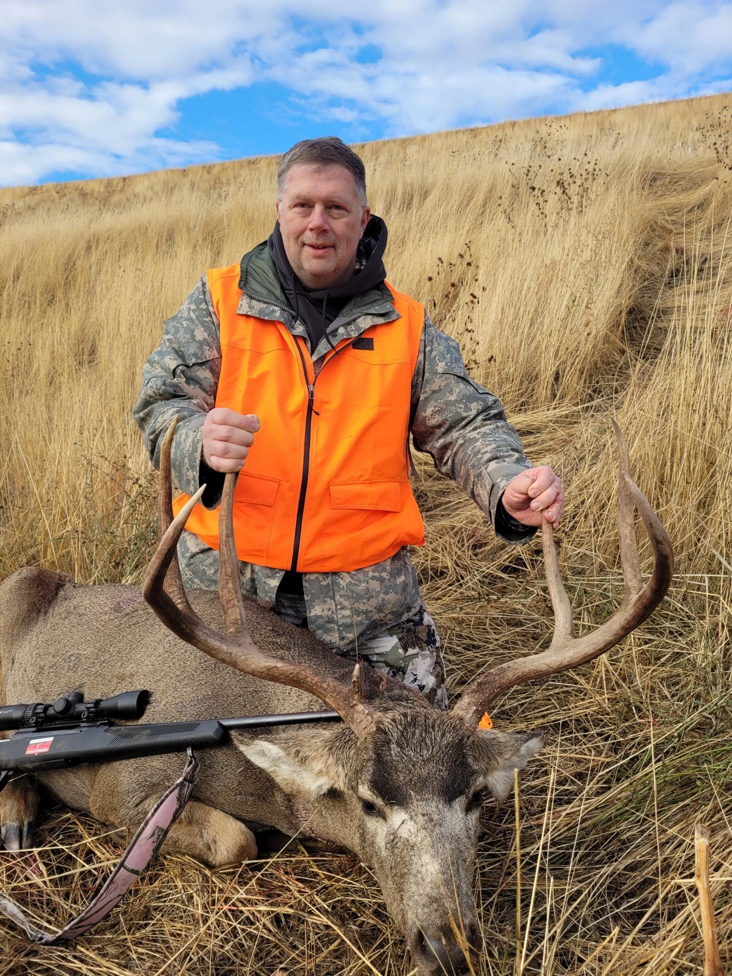 Eastern Washington Trophy Mule and Whitetail Deer Hunting ...