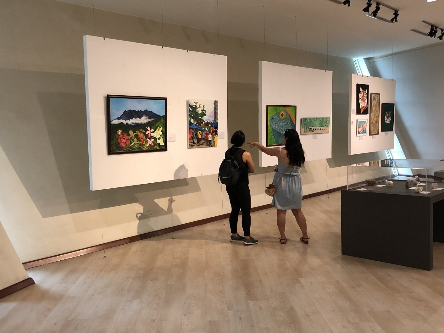 Top 20 fun things to enjoy in Kota Kinabalu! (Visit Sabah Art Gallery ...