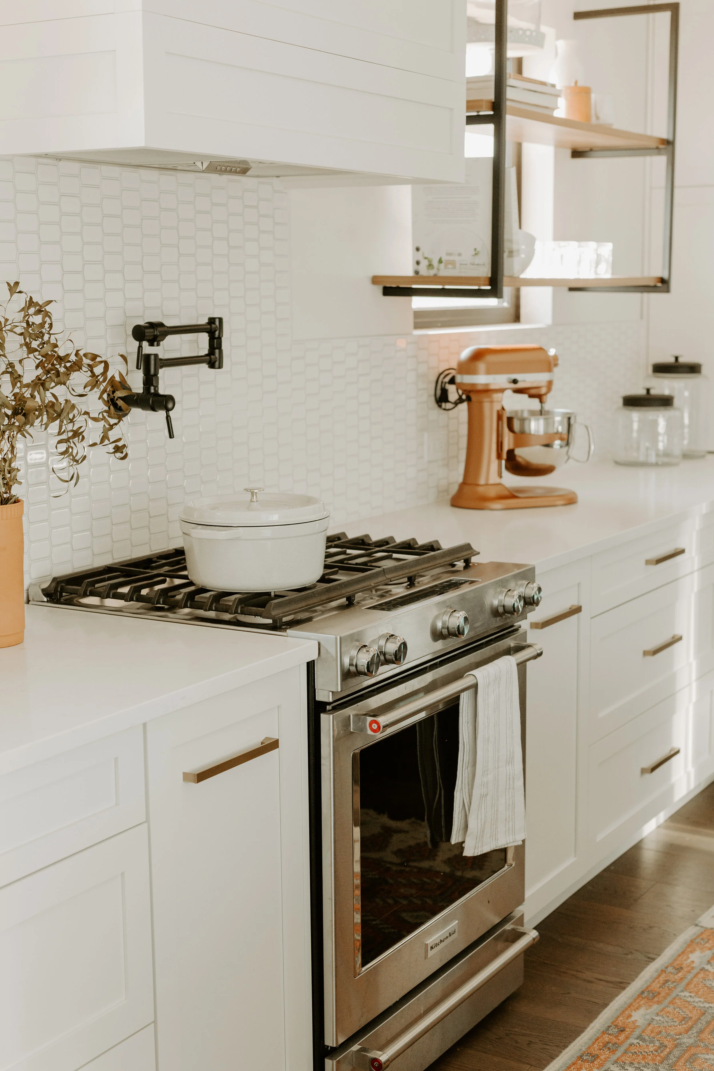 Canvas Design Studio / Winnipeg Residential Interior Design Consulting