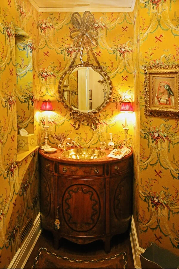 Powder Room: A Perfect Place for Artwork! — Holly Holden