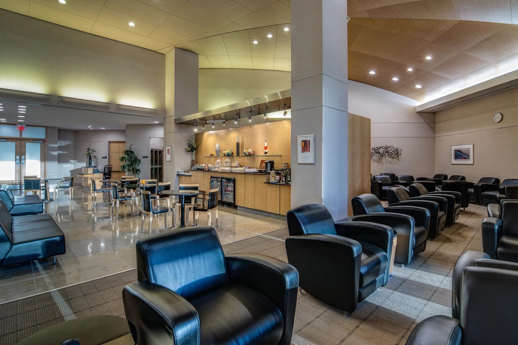Gideon Toal Management Services | Airport Lounges