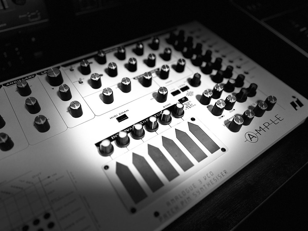Ample analogue synth — Analogue Solutions