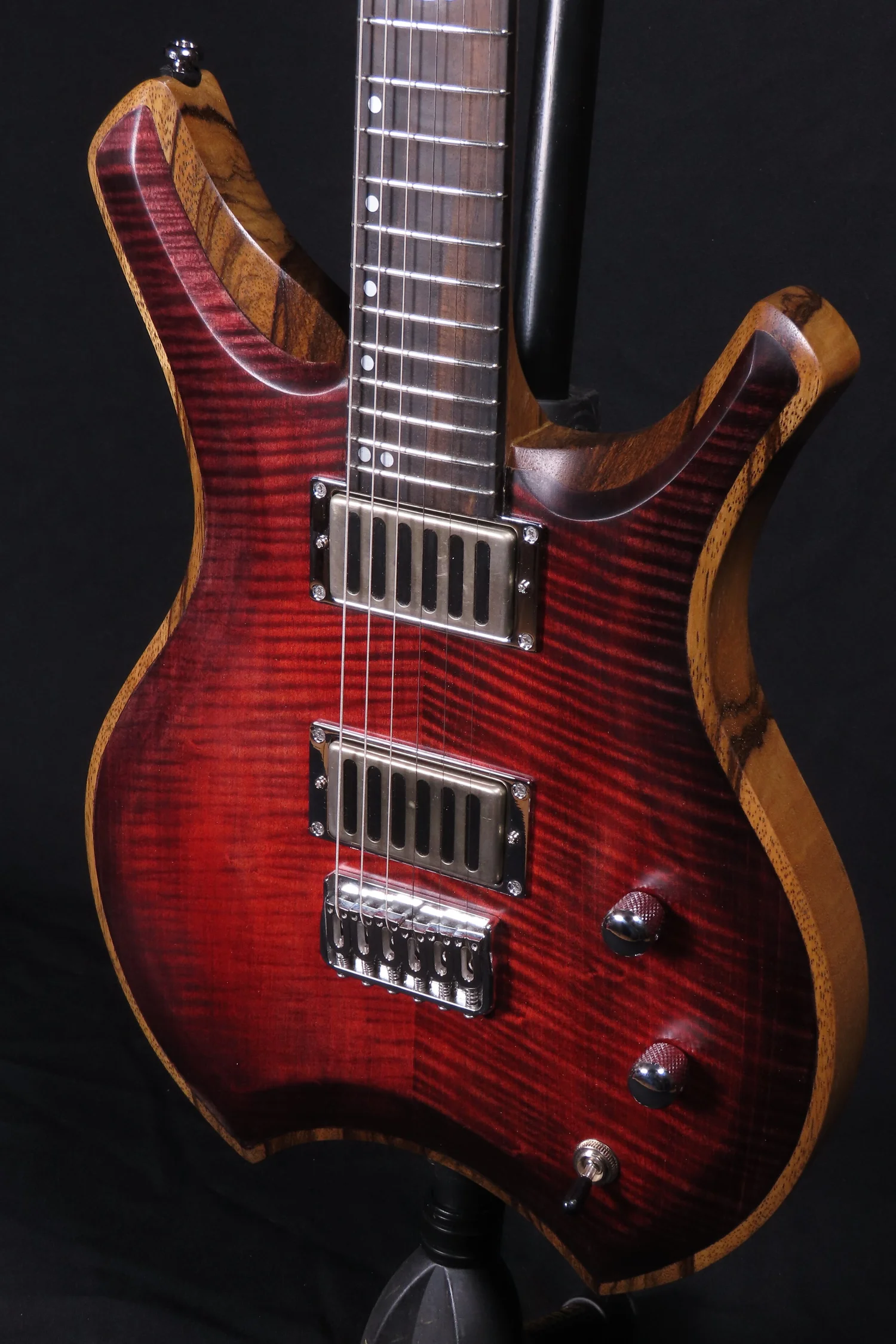 Gallery — Unquendor Guitars