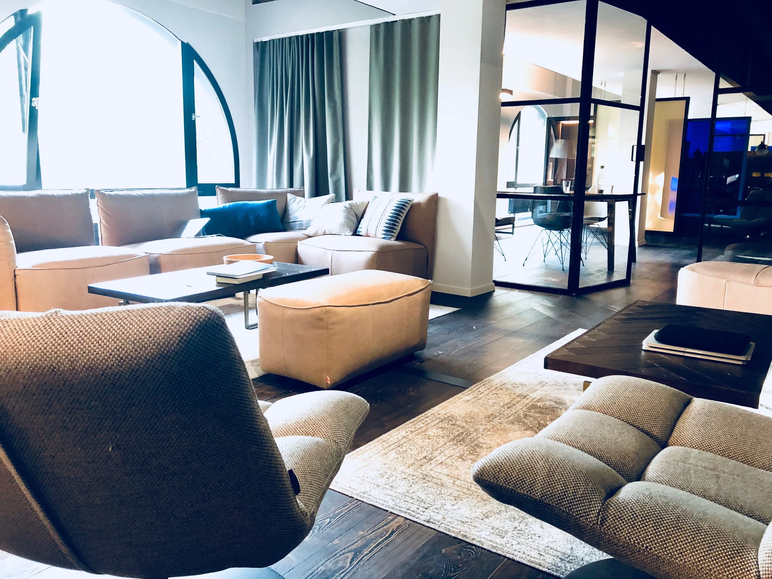 Über uns — monostream