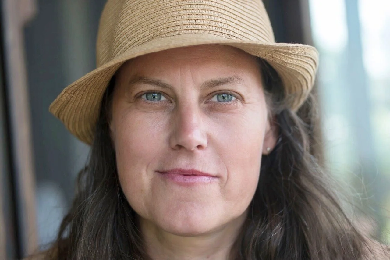 Lisa Bono — EduCareDo