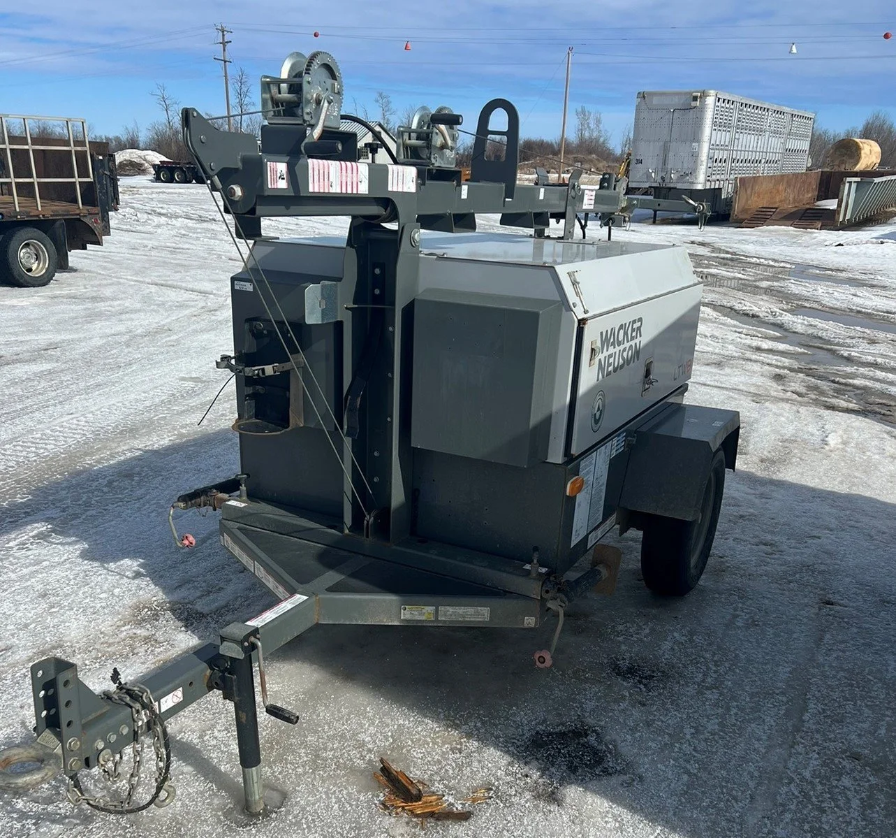 Oilfield Rentals | Rig Mats, 400bbl Tanks, Light Towers, Portable ...