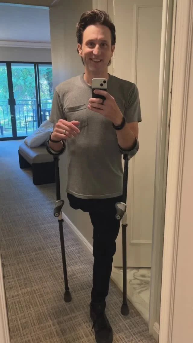 Josh Sundquist — Motivational Speaker