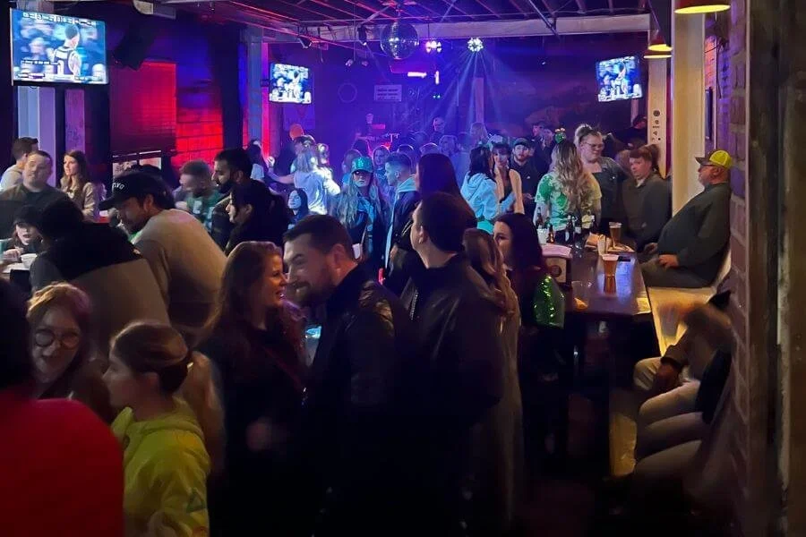 Rabbit Hole Bar and Grill | TulsaGo®