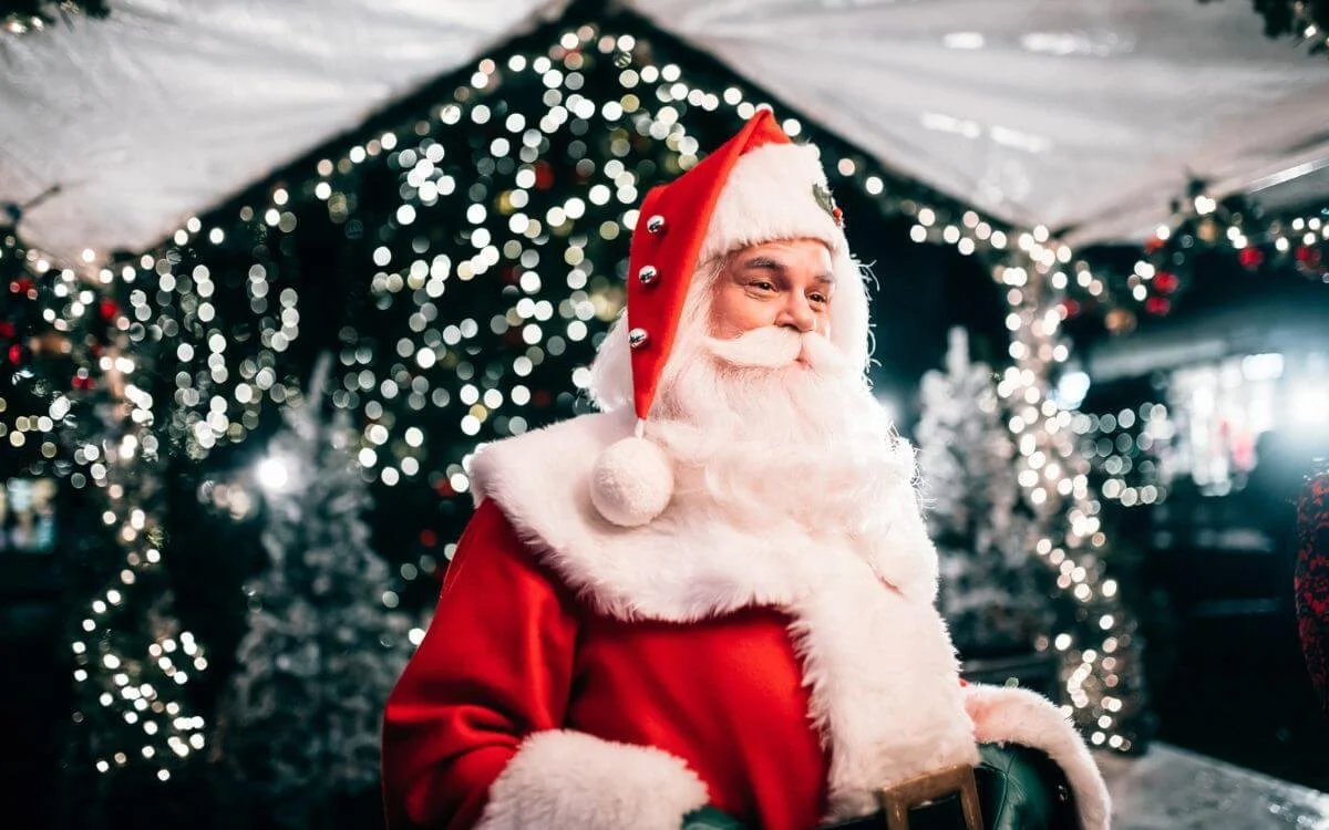 Santa's House at Utica Square | TulsaGo®