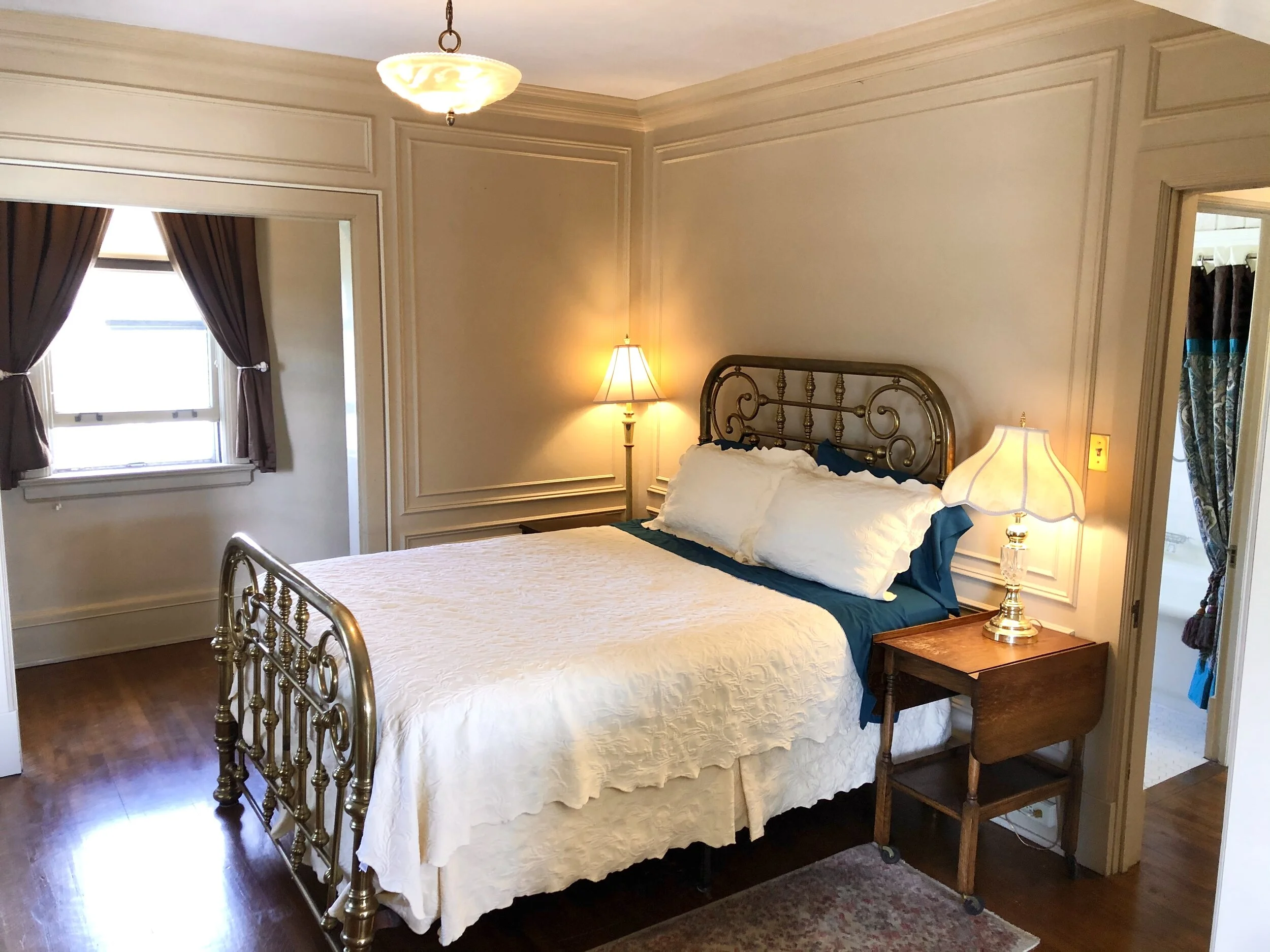 Master Suite Historic Mansion — Hodgens Ryan Mansion