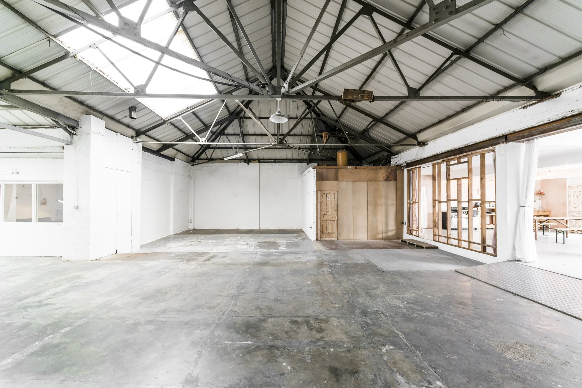 London Daylight Studio — MKII