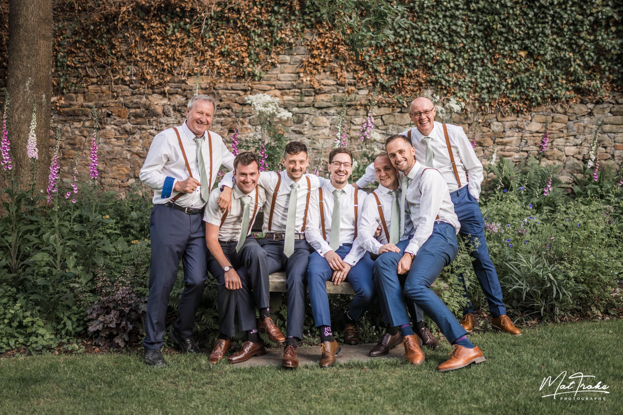 Stunning wedding photography at The Fox and Goose Pudding Pie Hill ...