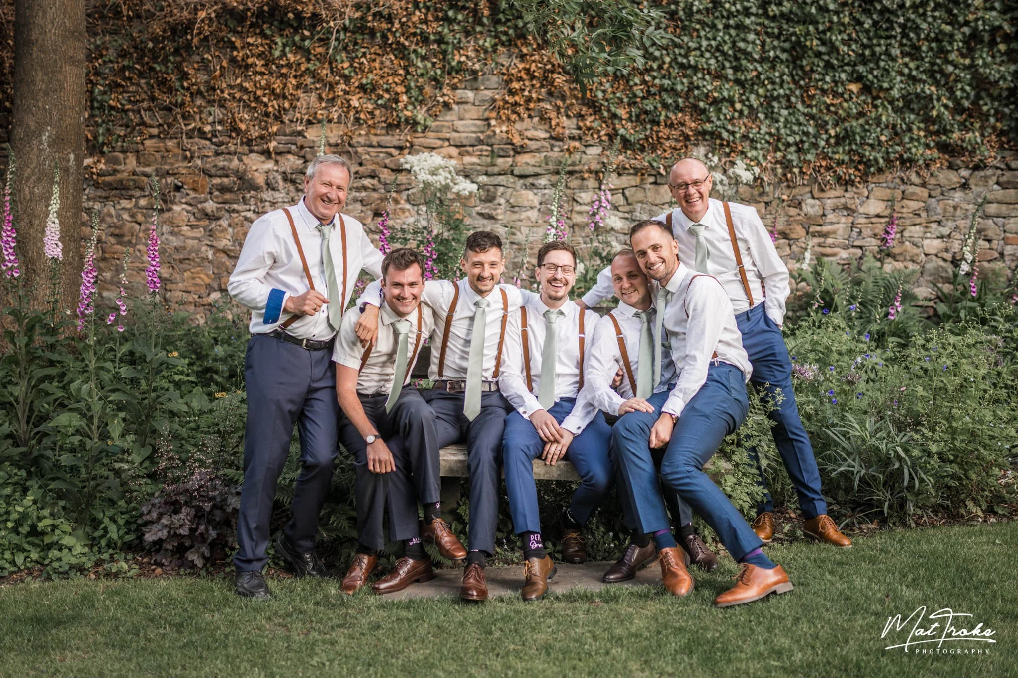 Stunning wedding photography at The Fox and Goose Pudding Pie Hill ...