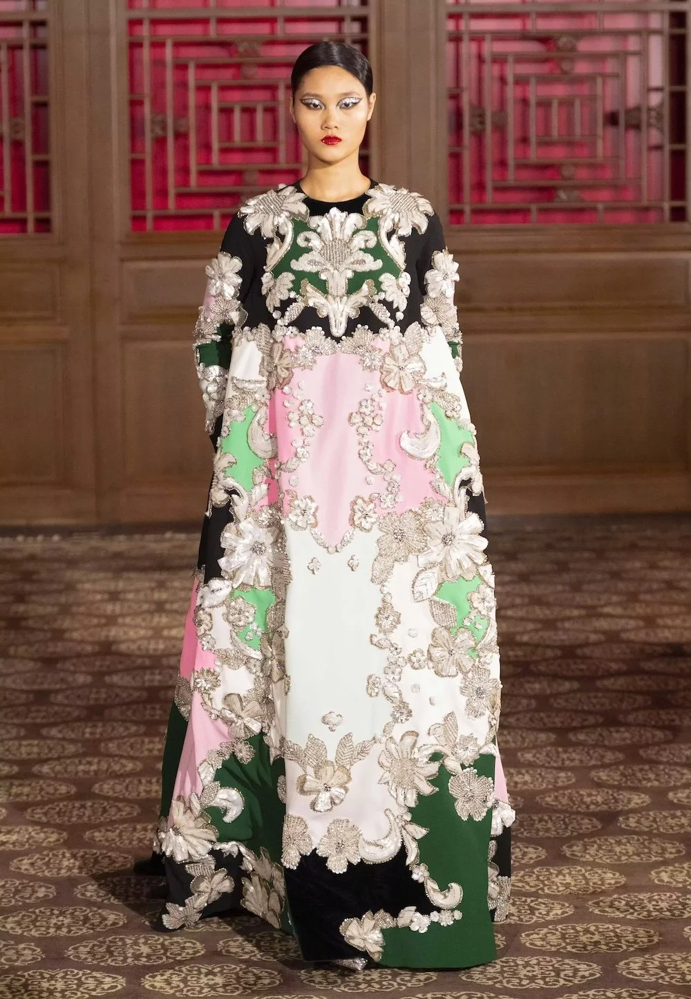 10 Iconic Valentino Runway Looks to Inspire Your Valentine's Day Fit ...