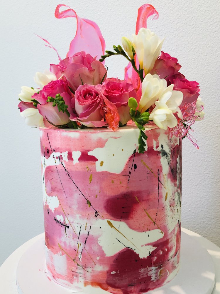 Custom Cakes — the butter cake studio