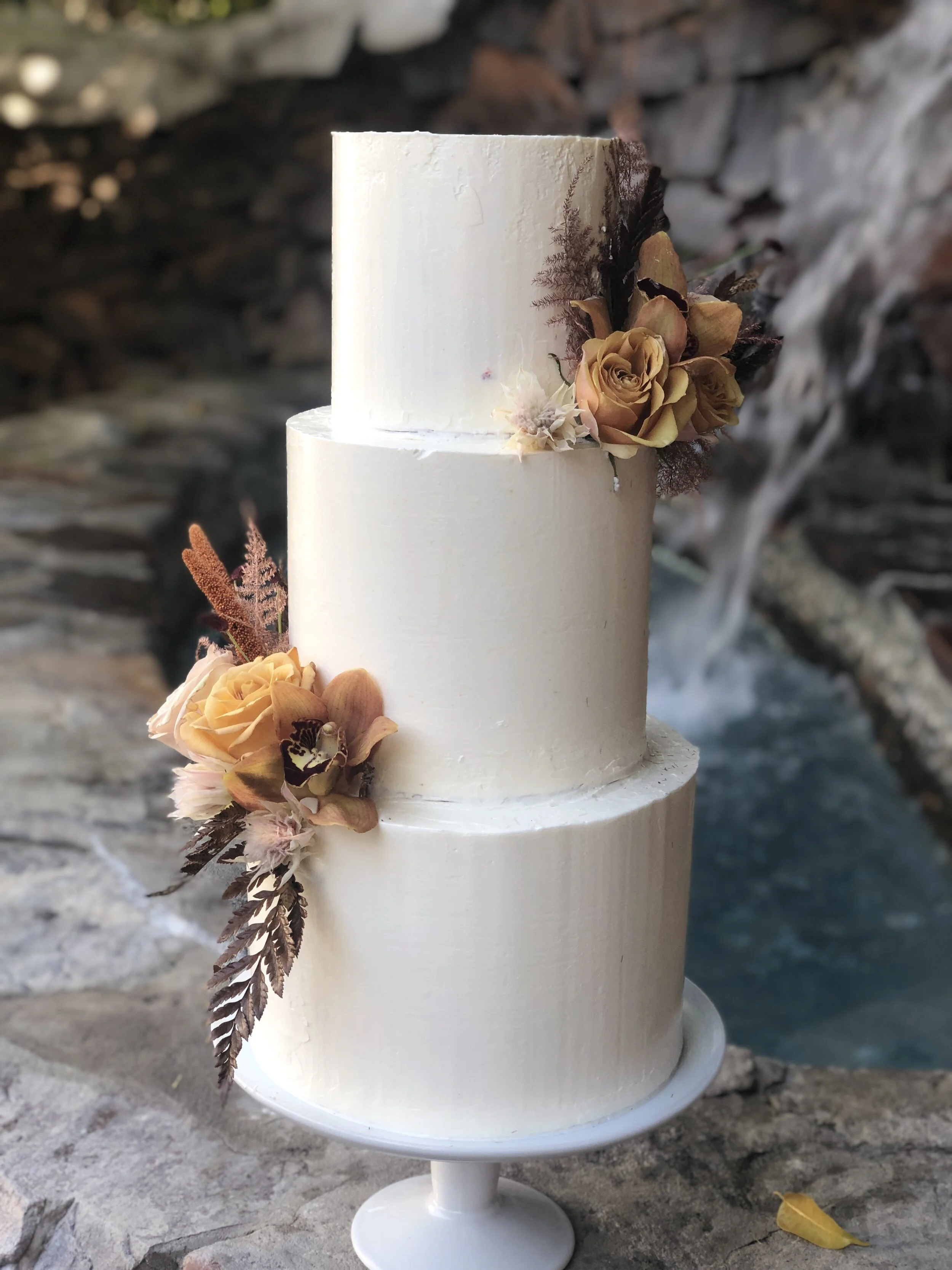 Custom Cakes | Order Your Custom Cake Today — the butter cake studio