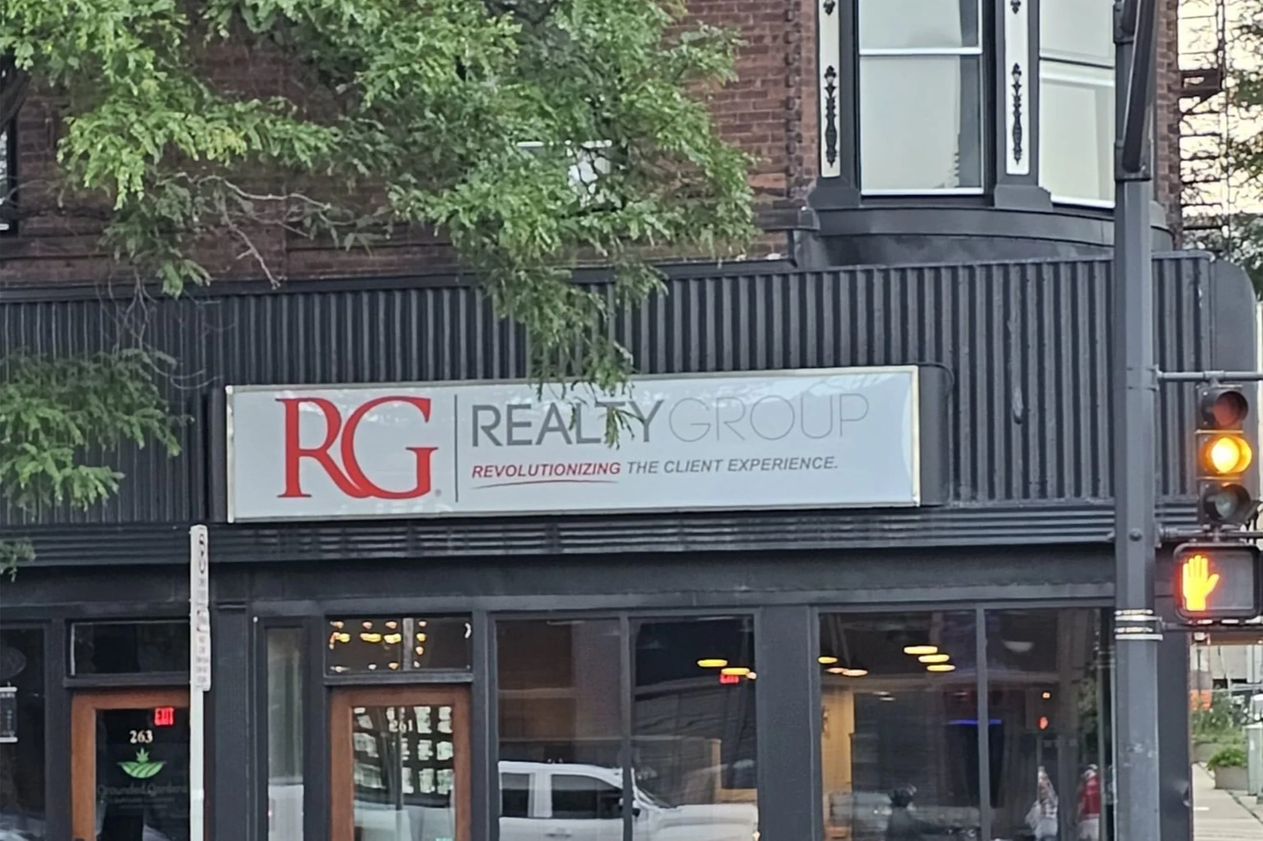 Forest Lake — Realty Group