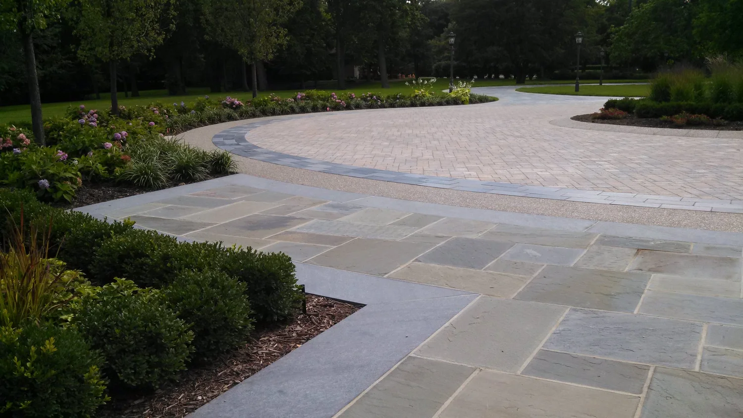 Driveway Pavers in Oakland Township, Commerce Twp, Grosse Pointe Farms ...