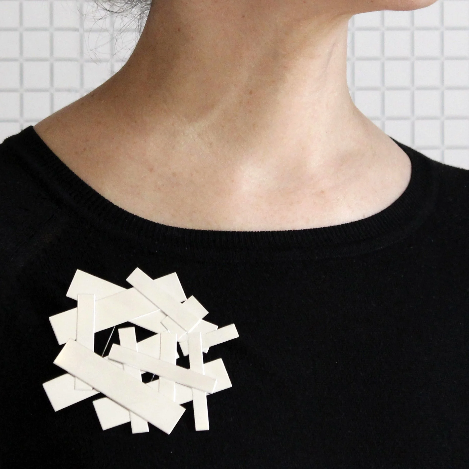 BROOCHES — POPPY NORTON