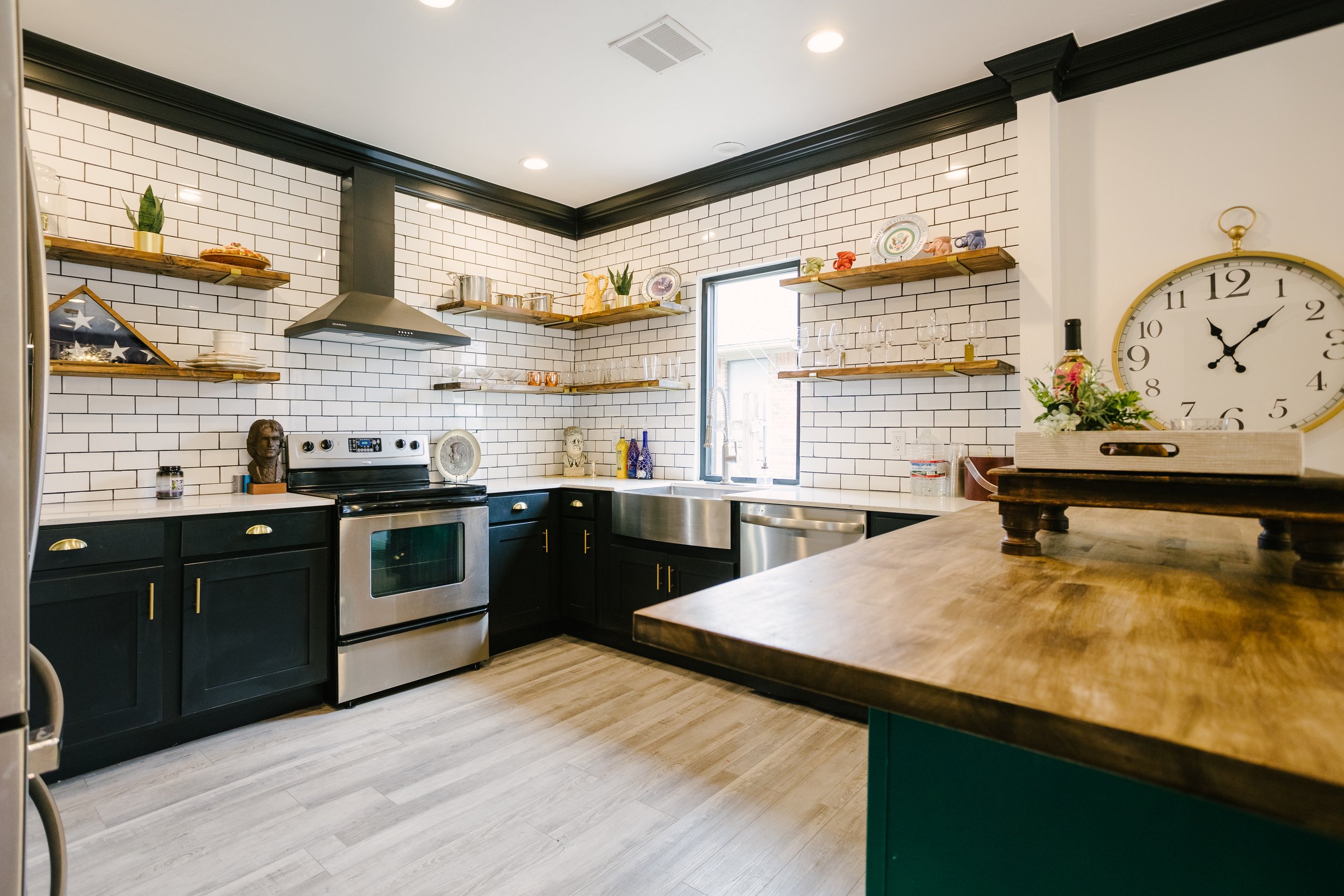 The White House — 36 Square